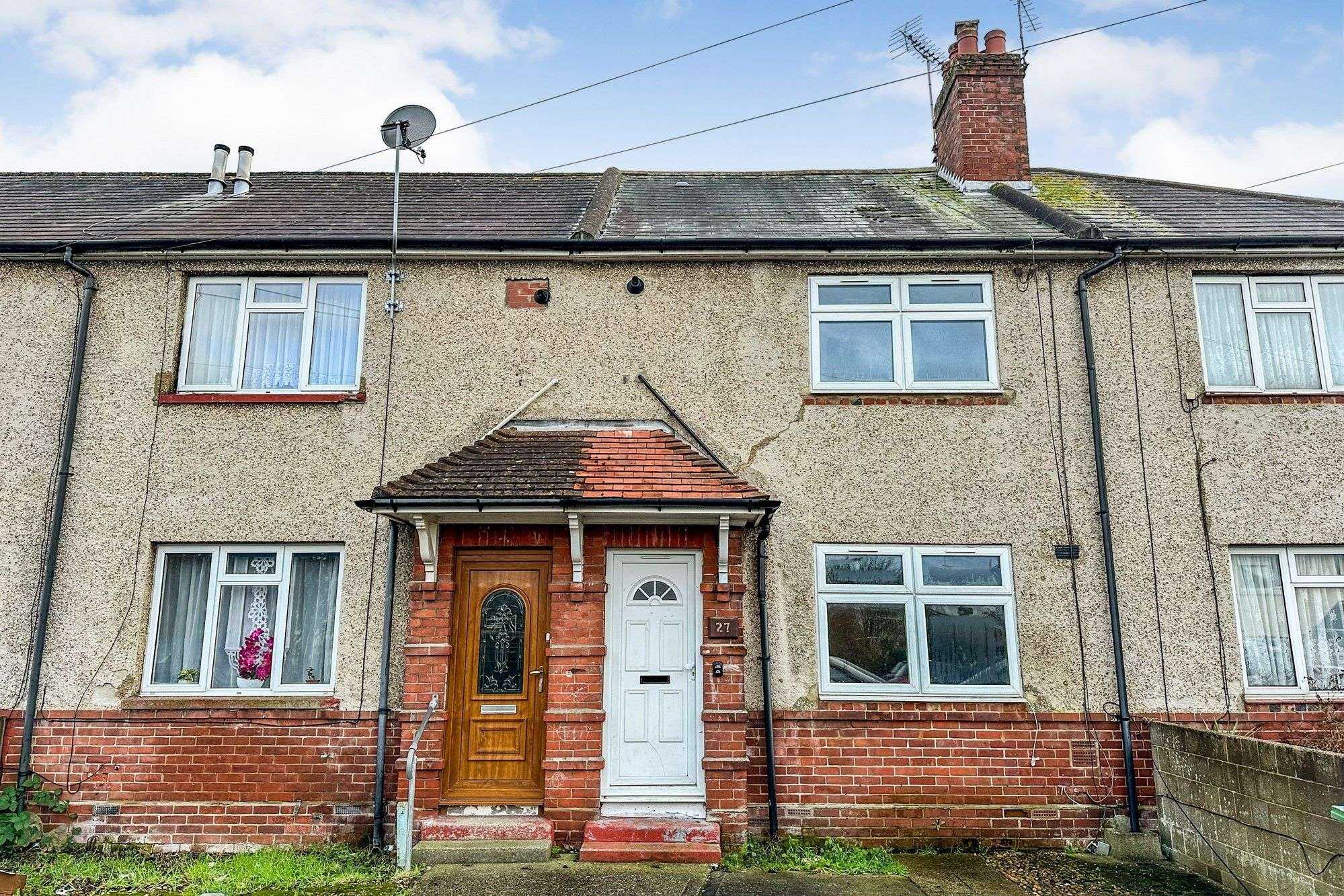 27 Warren Crescent, Southampton, SO16 6BW