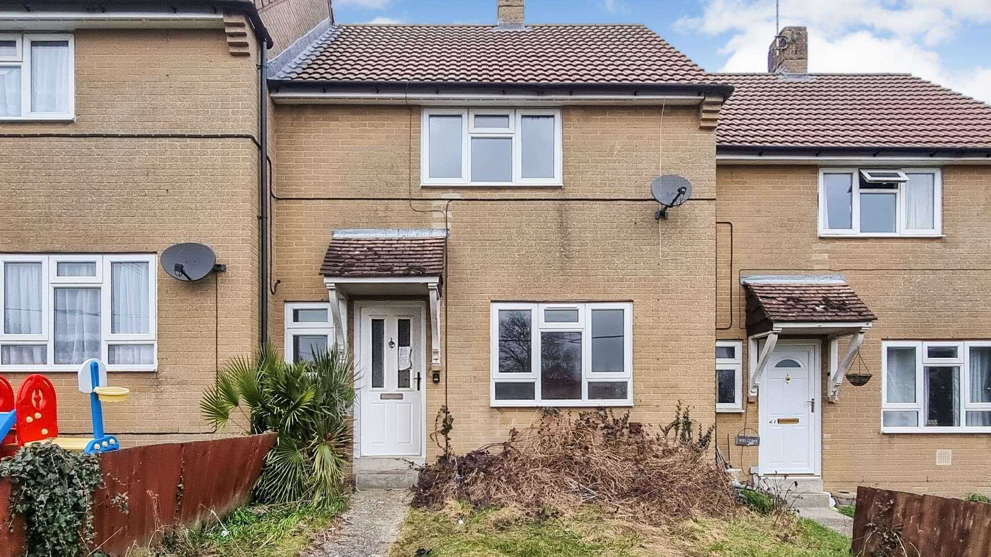 26 Summerfields, Henstridge, Templecombe, Somerset BA8 0SZ