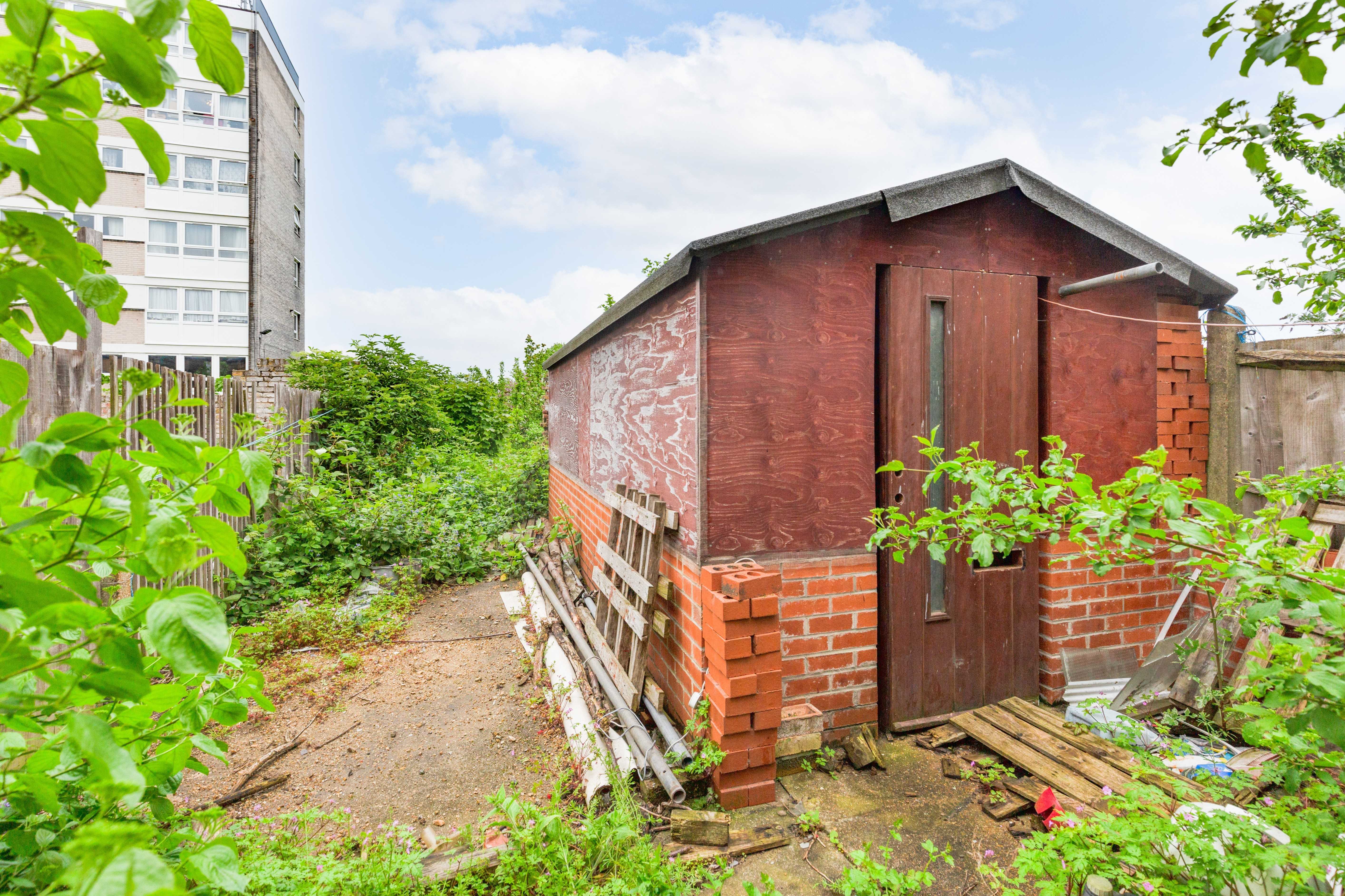 115 Brayards Road, Nunhead, London, SE15 2BX