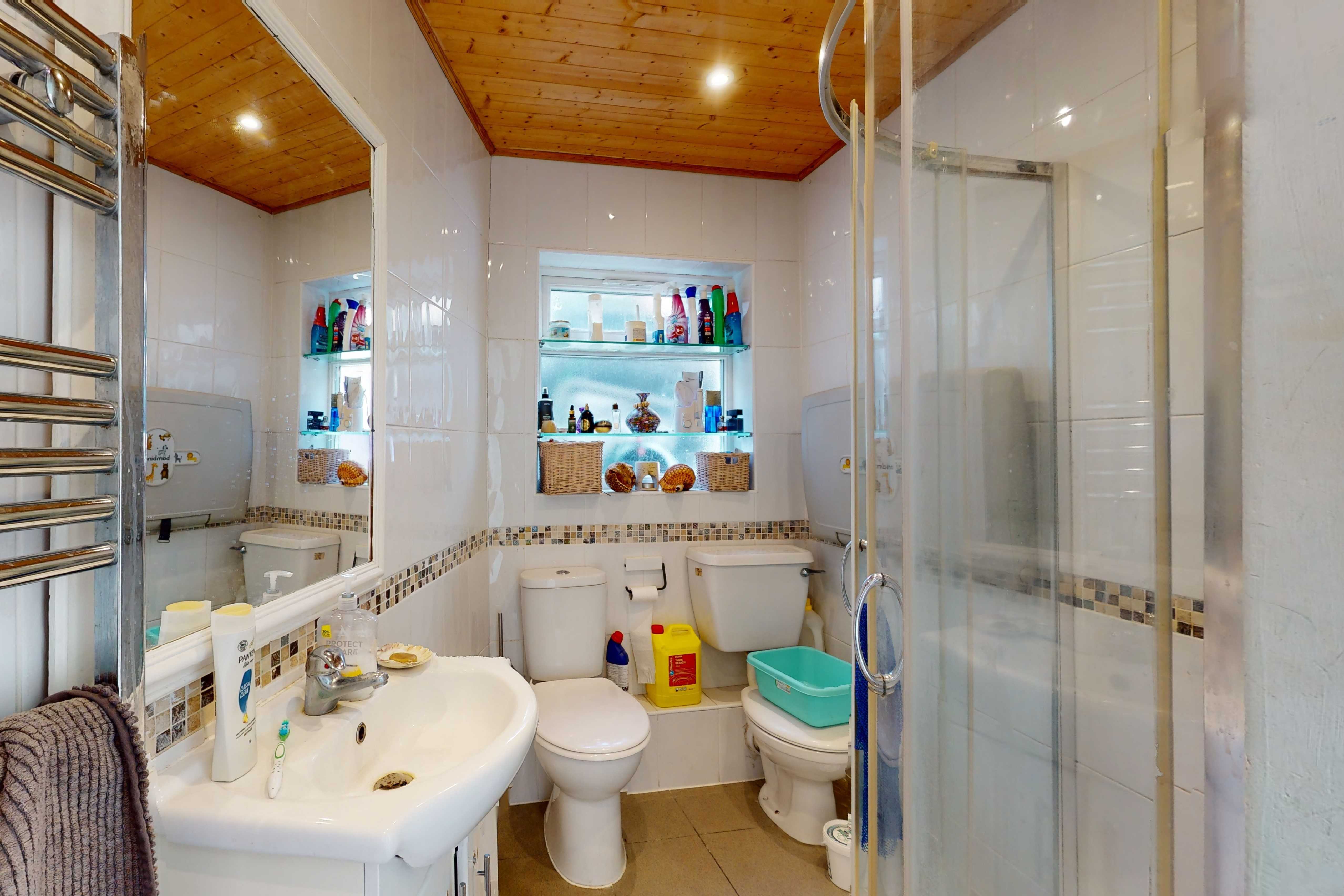 53 Third Avenue, London, W10 4HU