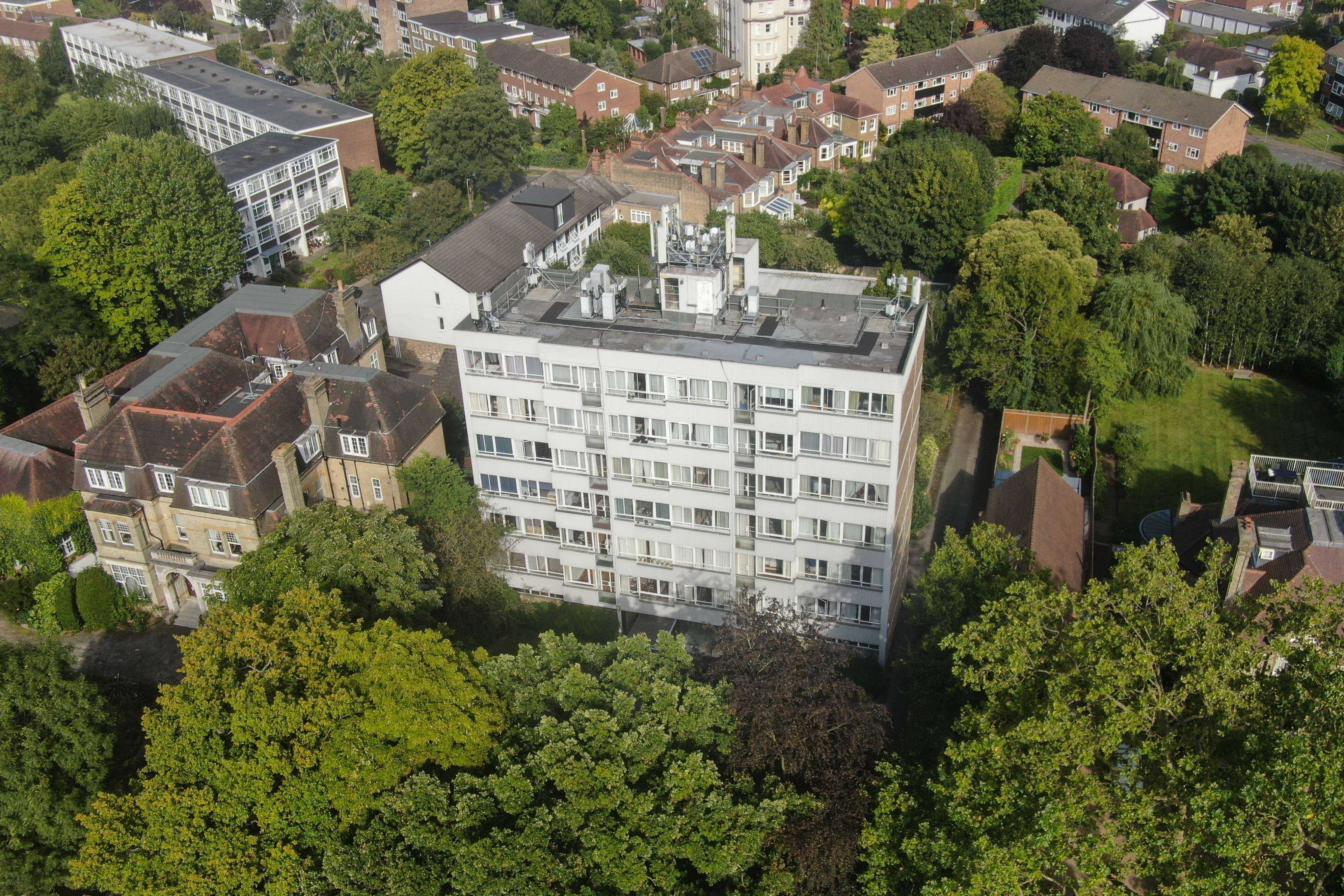 Hedley Court, Putney Hill, London SW15 3NS