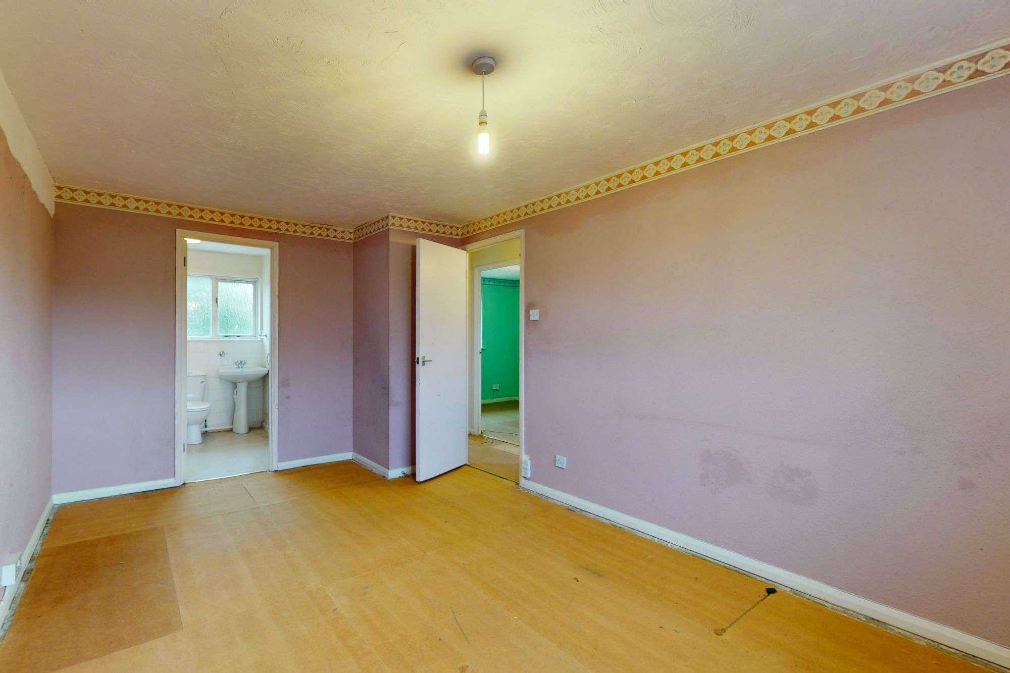23 Archer Close, Kingston Upon Thames, KT2 5NE