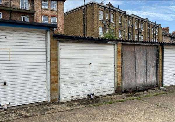 Garage 4 r/o Bewley Court, 176 Broxton Hill, London, SW2 1HA