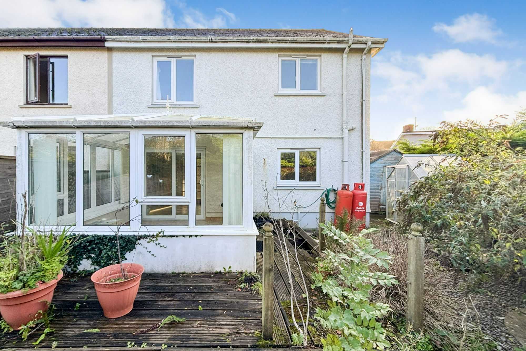 Meadow House, Broadway, Laugharne SA33 4NS