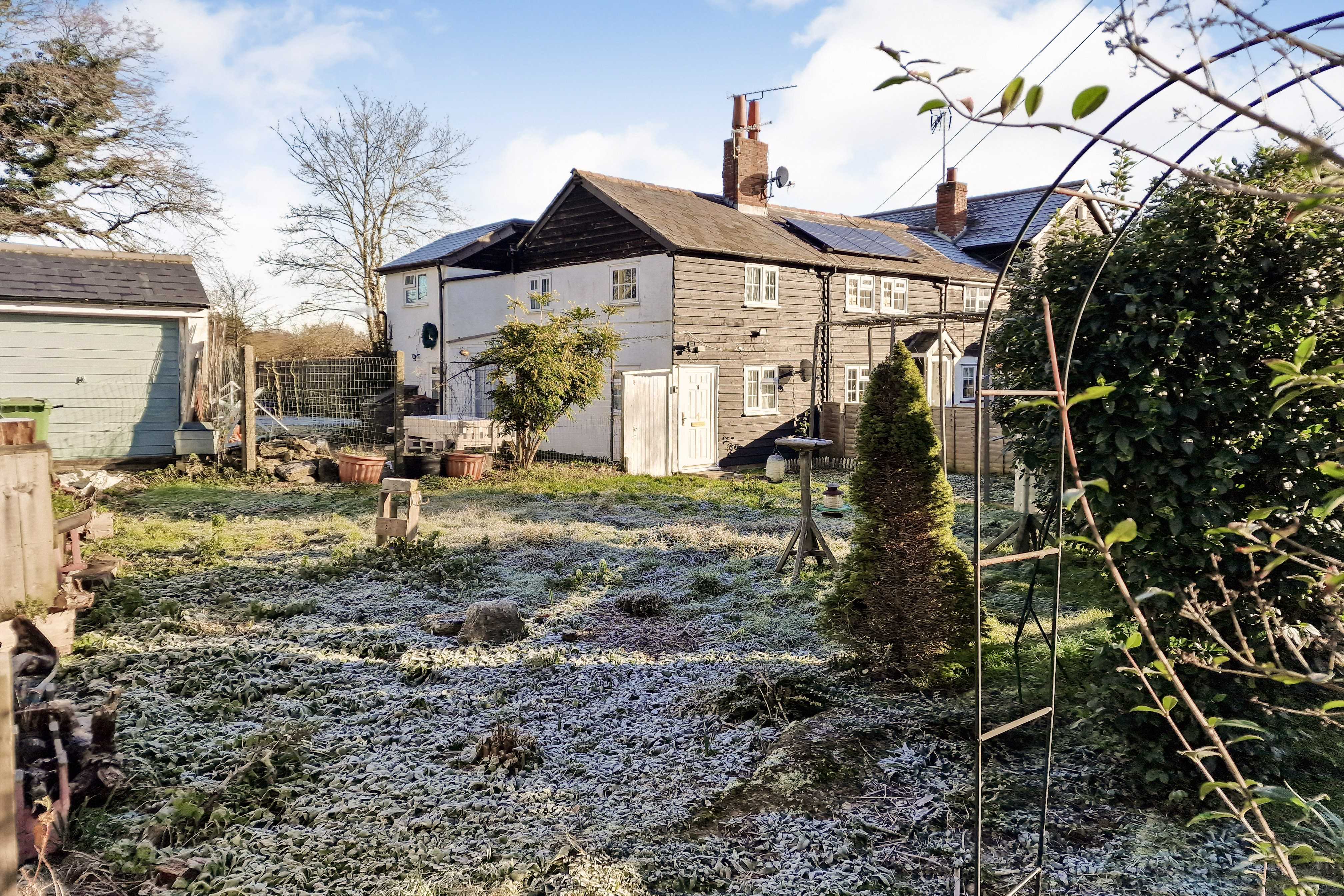 1 Chestnut Cottages, Burton End, Stanstead, CM24 8UJ