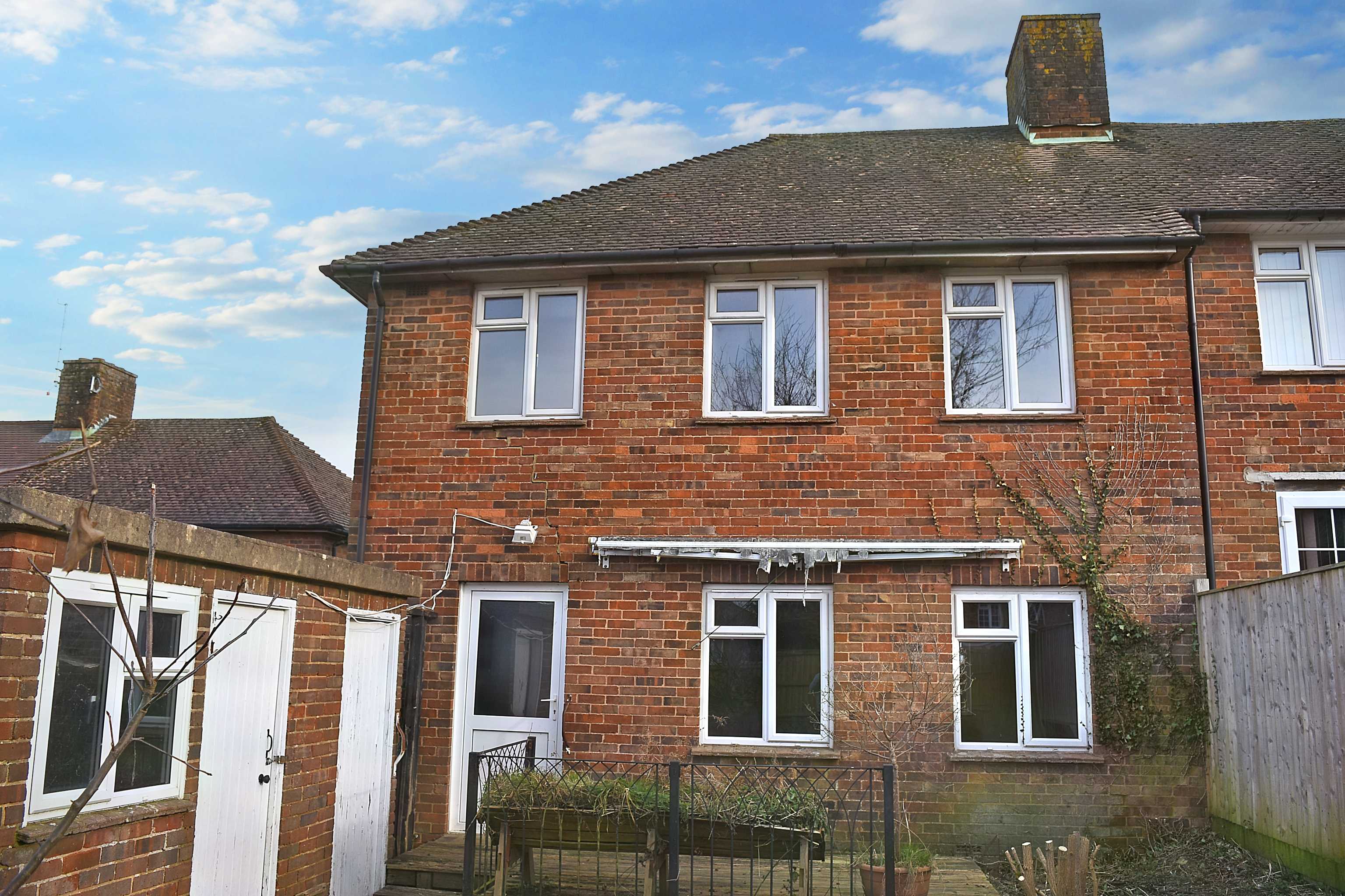 13 The Spinney, Pulborough, West Sussex, RH20 2AP