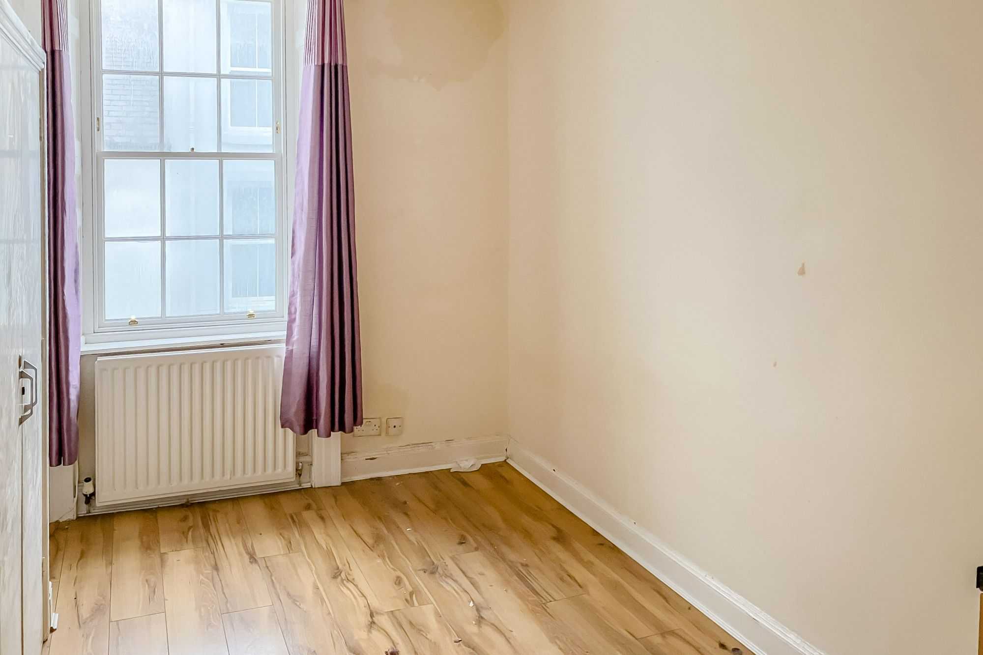 42 Queen Street, Whitehaven, Cumbria, CA28 7QD