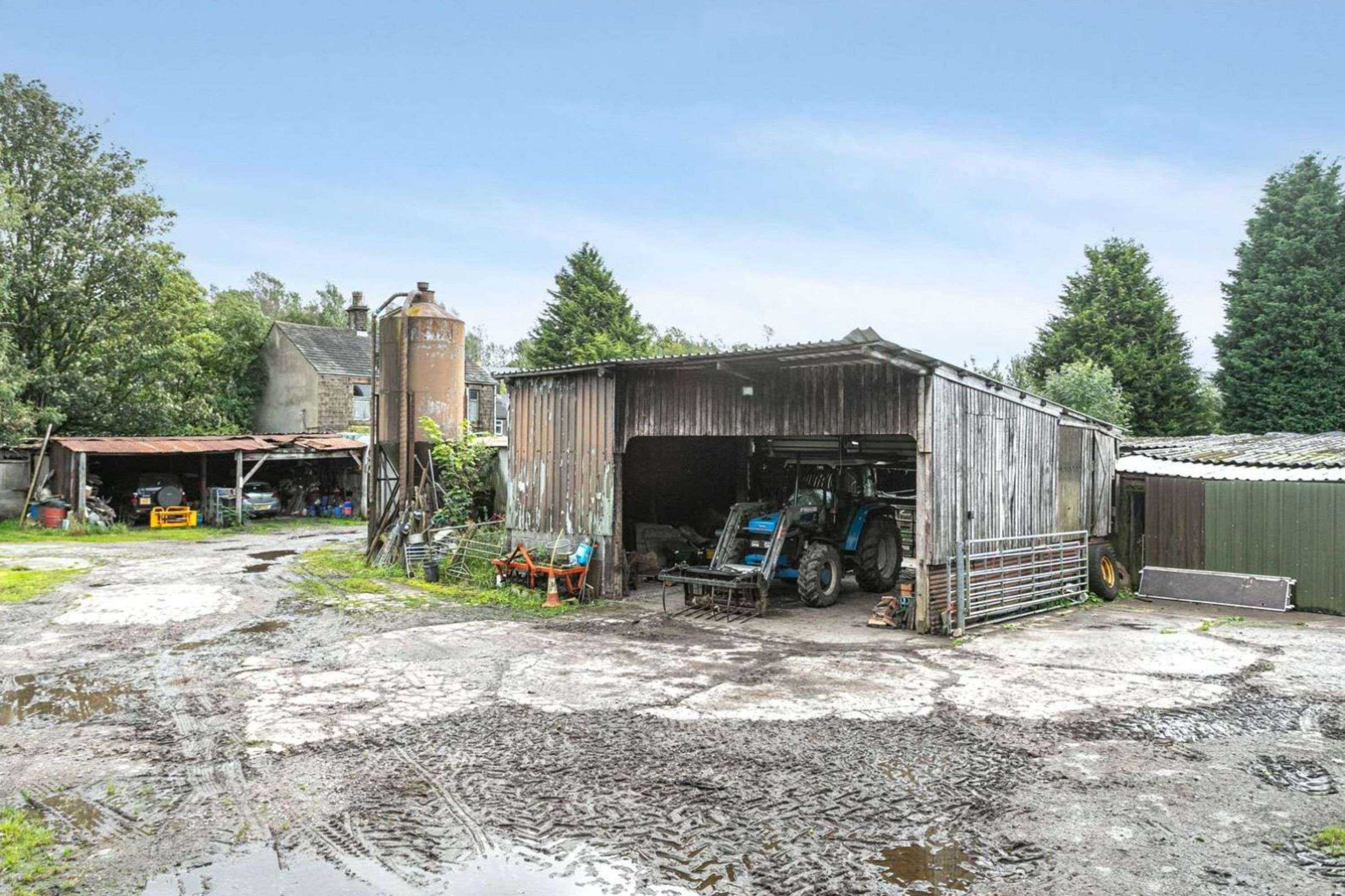 Home Farm, 21-23 Woolley Bridge, Glossop, Derbyshire SK13 2NX