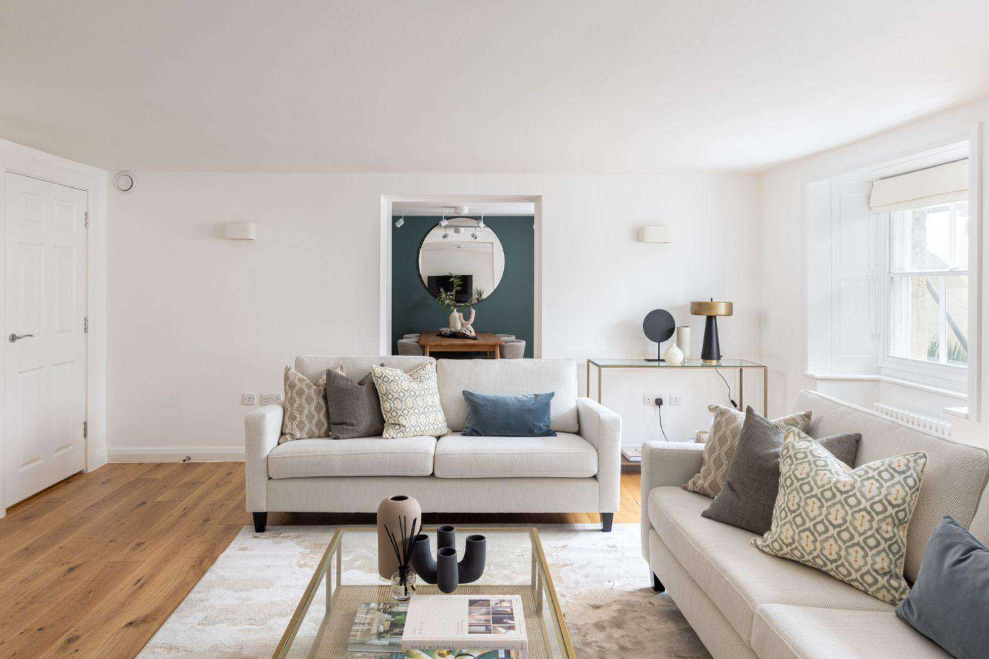 Apt 12, John Dower House, Crescent Pl, Cheltenham GL50 3PG