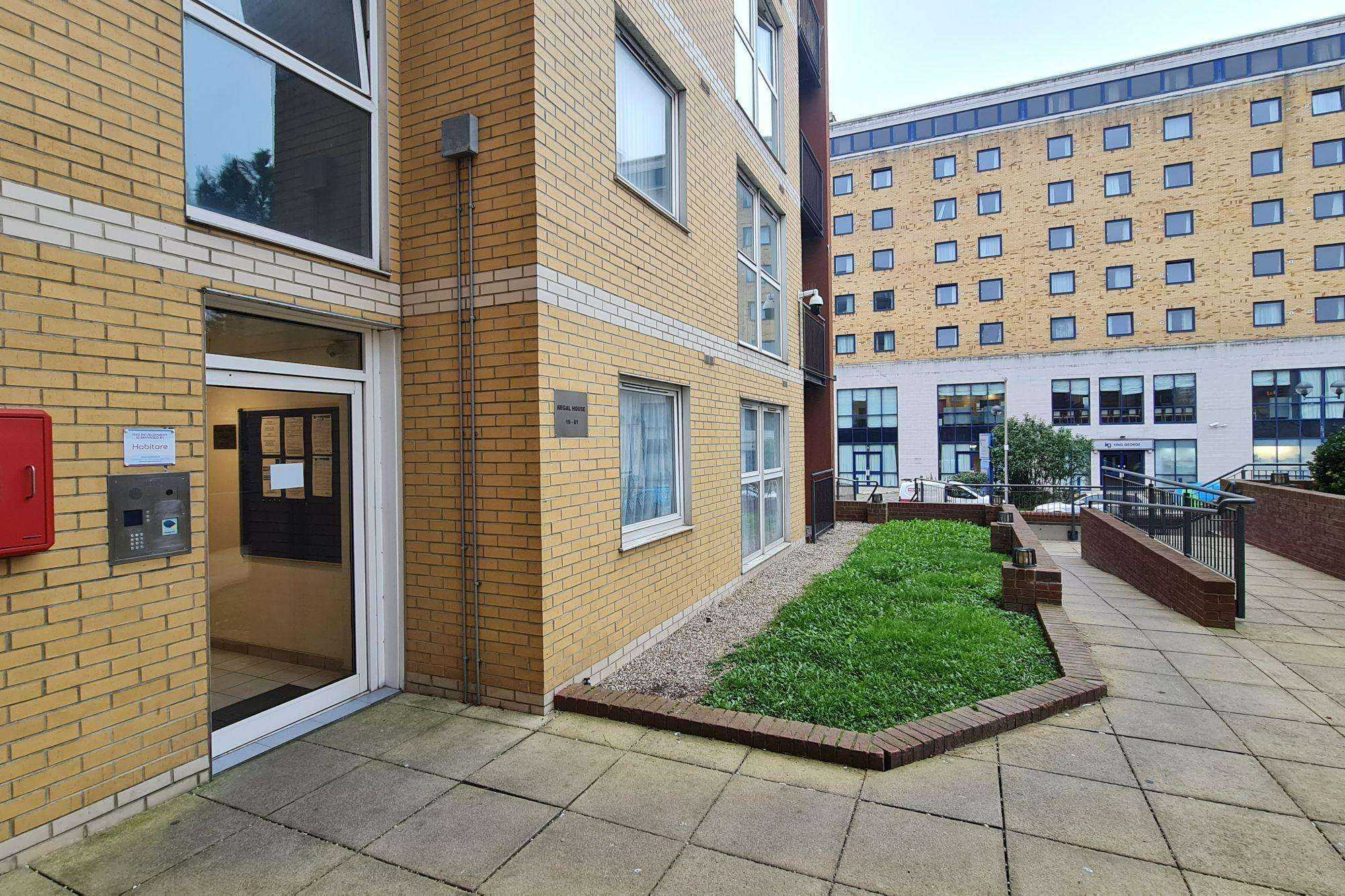 Flat 53, Regal House, Royal Crescent, Ilford, Essex, IG2 7JY
