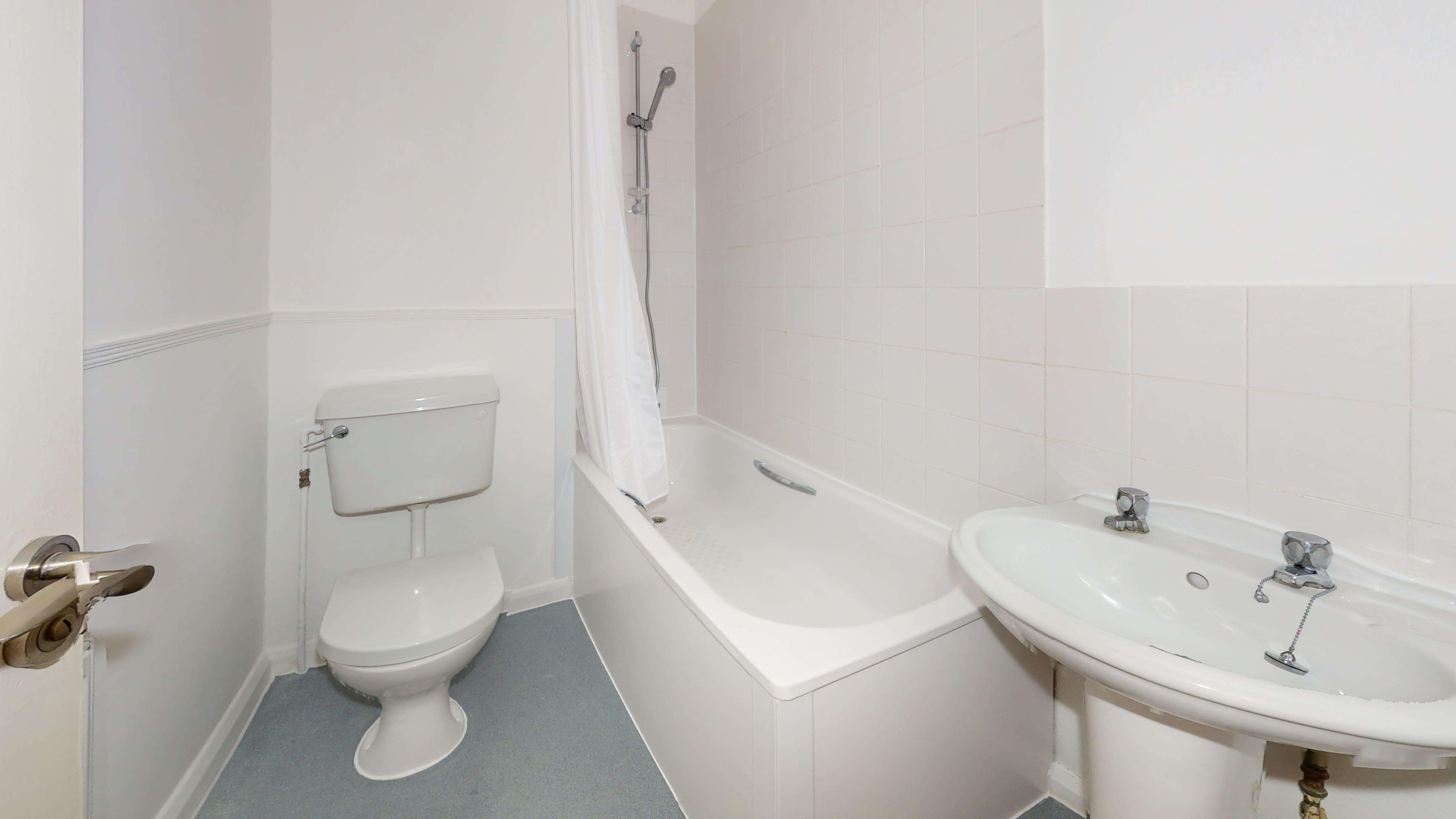 Flat C, 52 Ockendon Road, Islington, London, N1 3NW