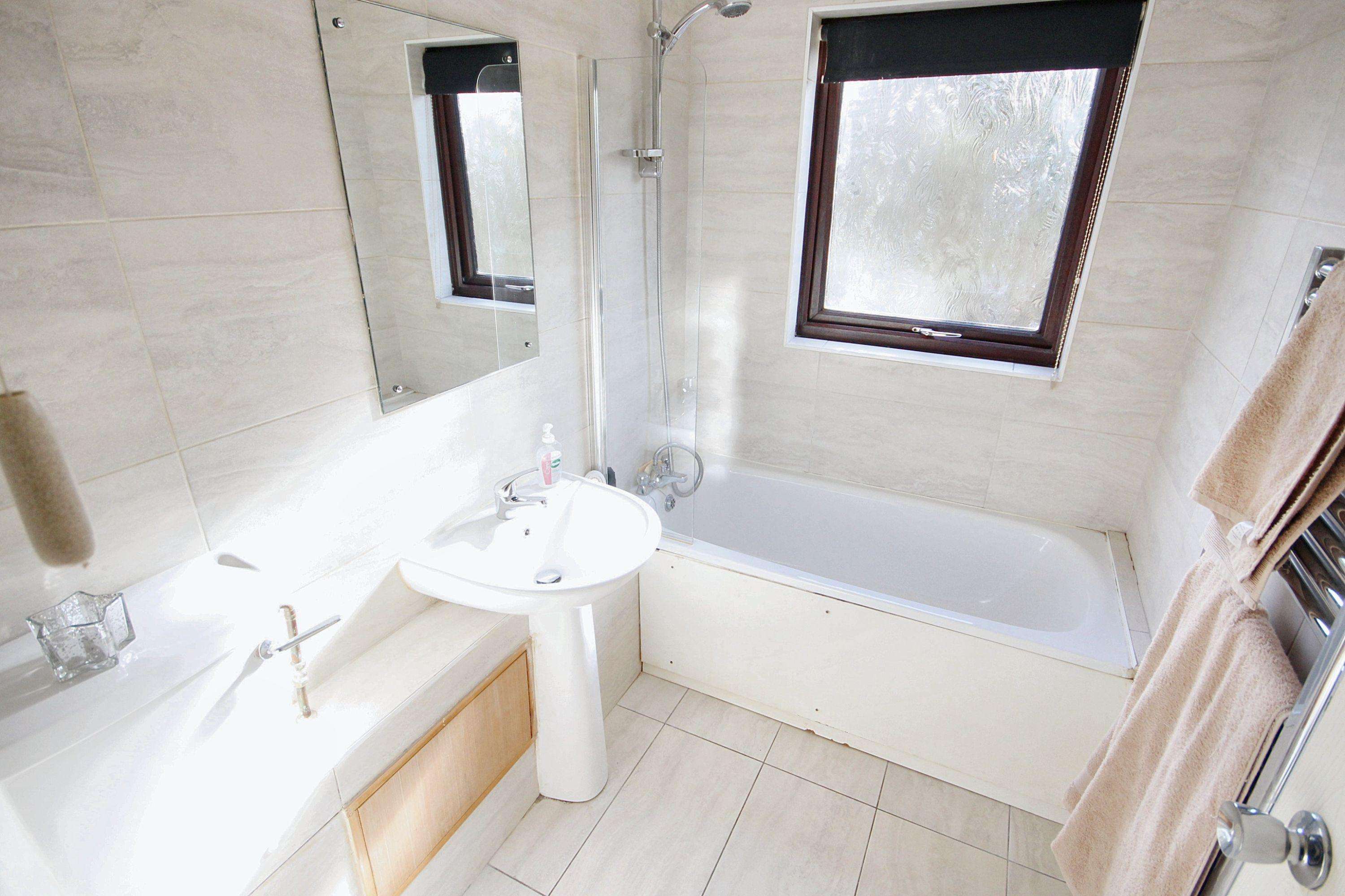 110 Peerless Drive, Harefield, UB9 6JQ