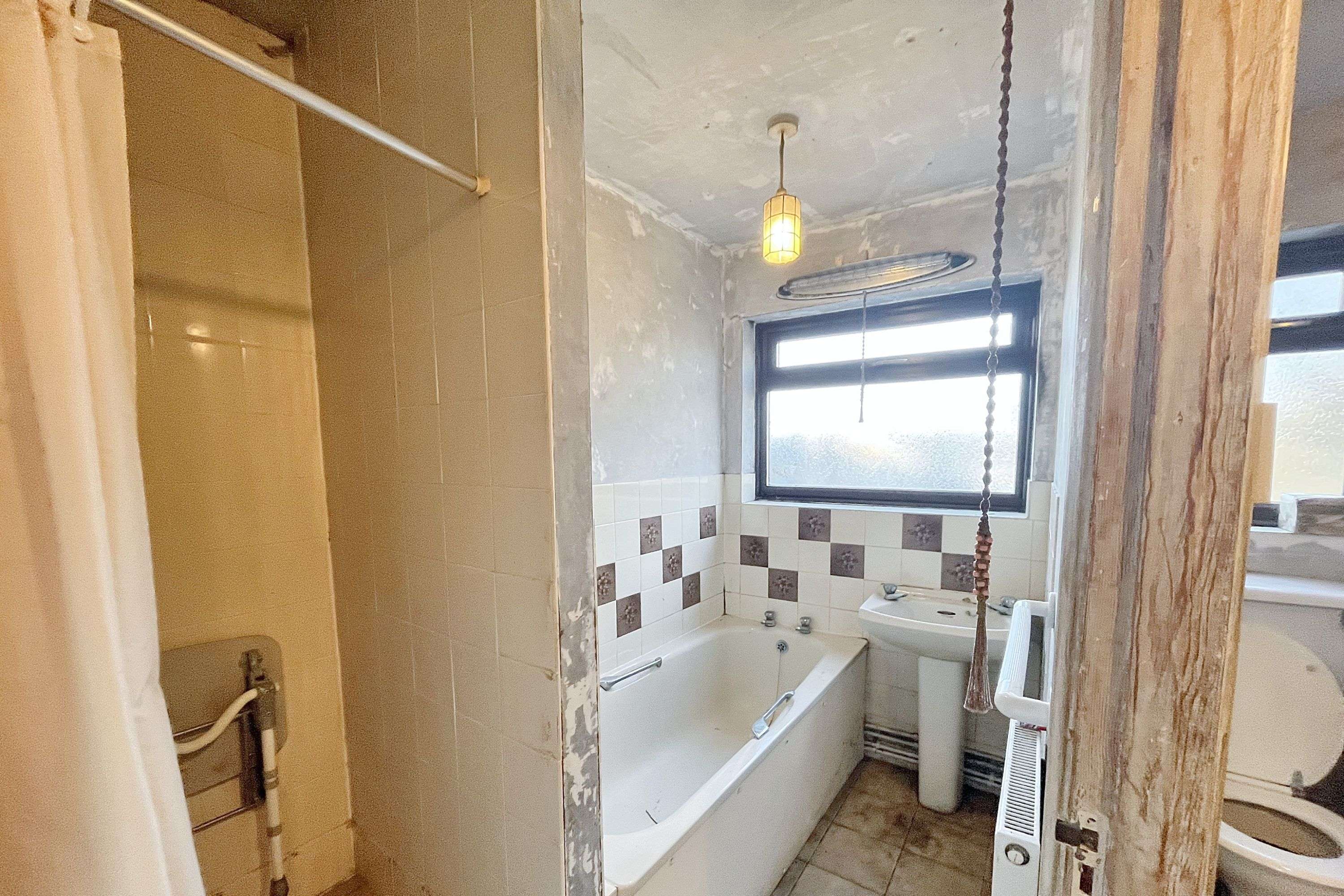 40 Frederick Road, Sutton, SM1 2HR