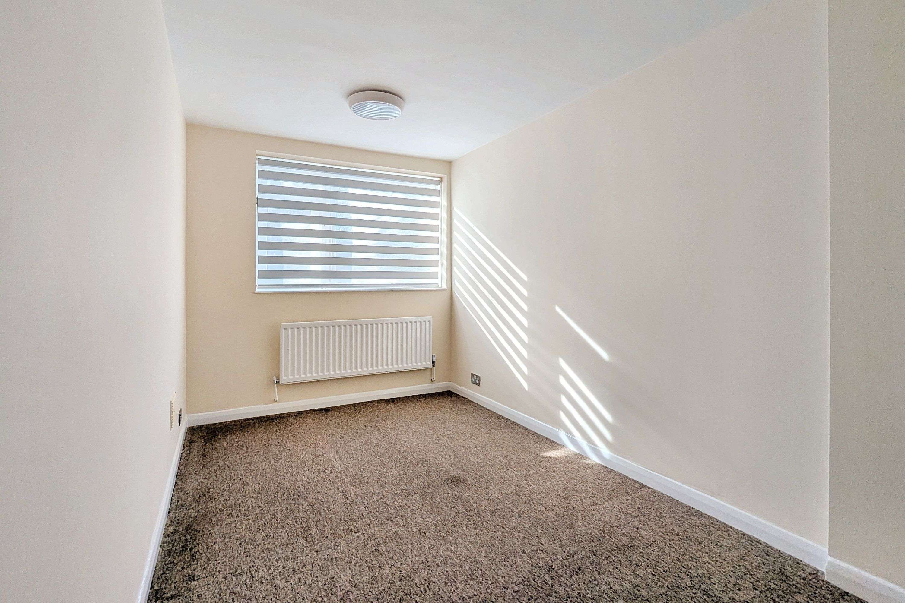 1 Milton Court Road, New Cross, London SE14 6JL