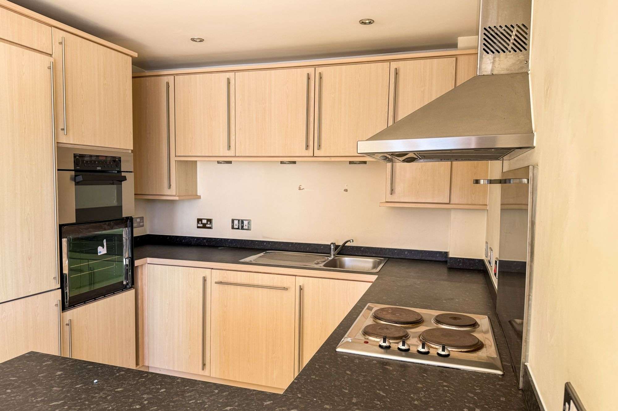 Flat 11, Ranger Court, 1 Ocean Way, Southampton, SO14 3AG