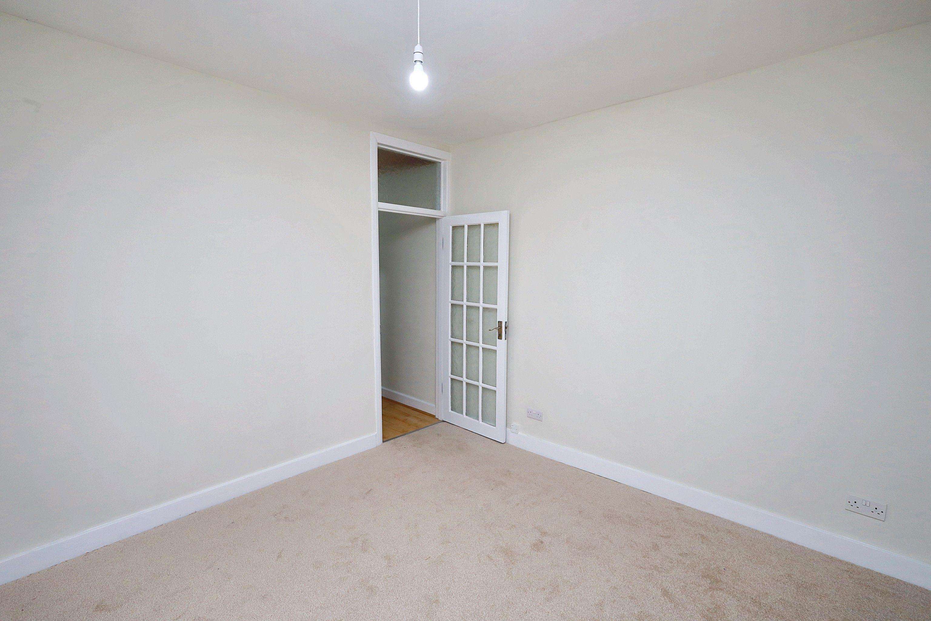114 Fleeming Road, Walthamstow, London E17 5ES