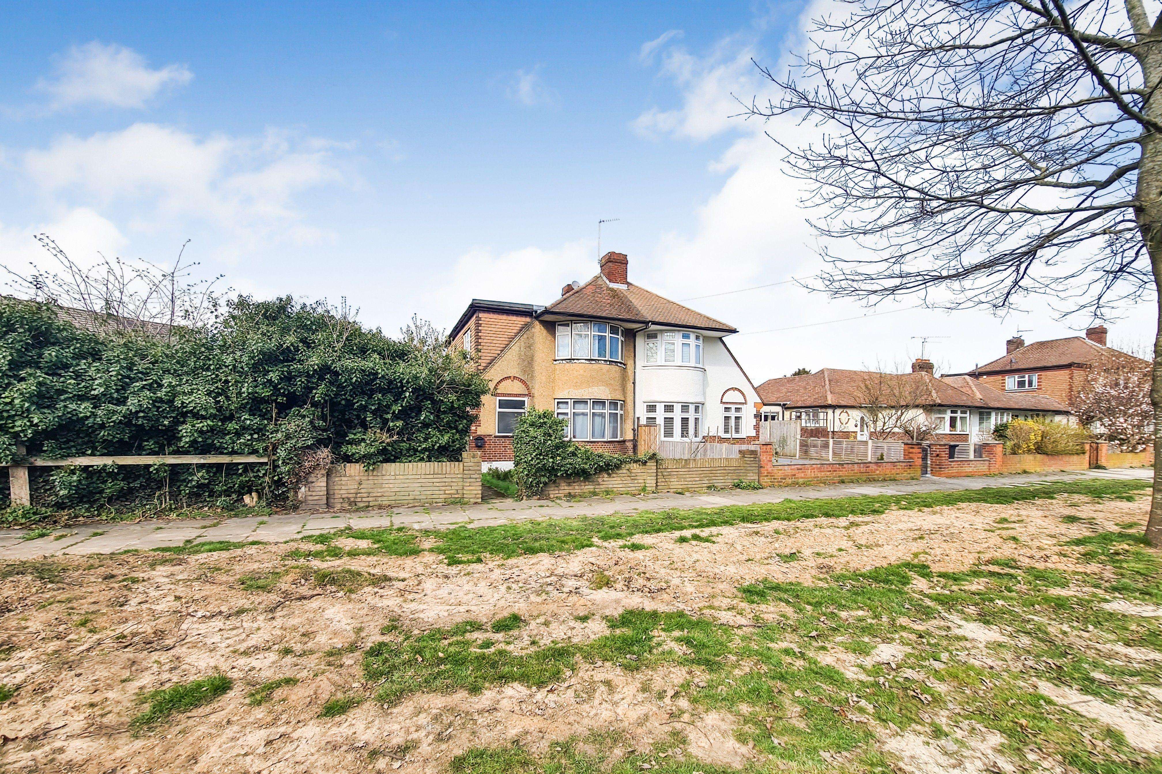 612 Staines Road, Feltham, Hounslow, TW14 8PG