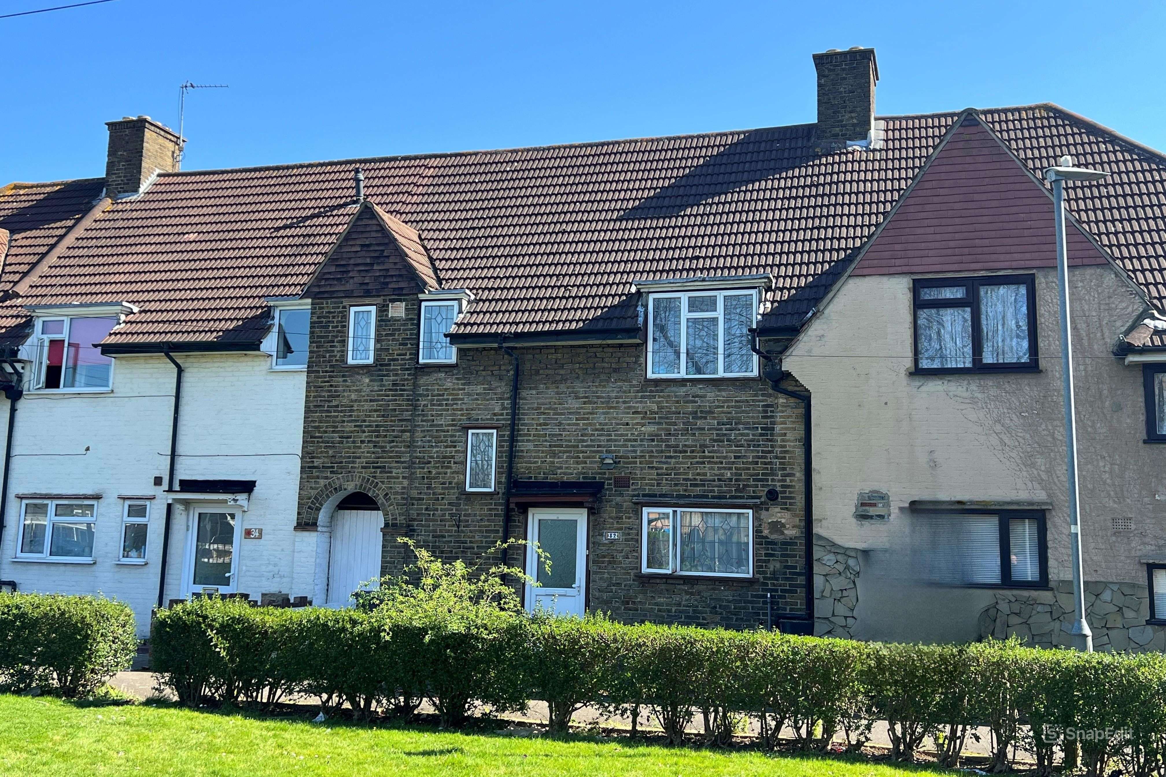32 Stevens Road, Dagenham, RM8 2QR