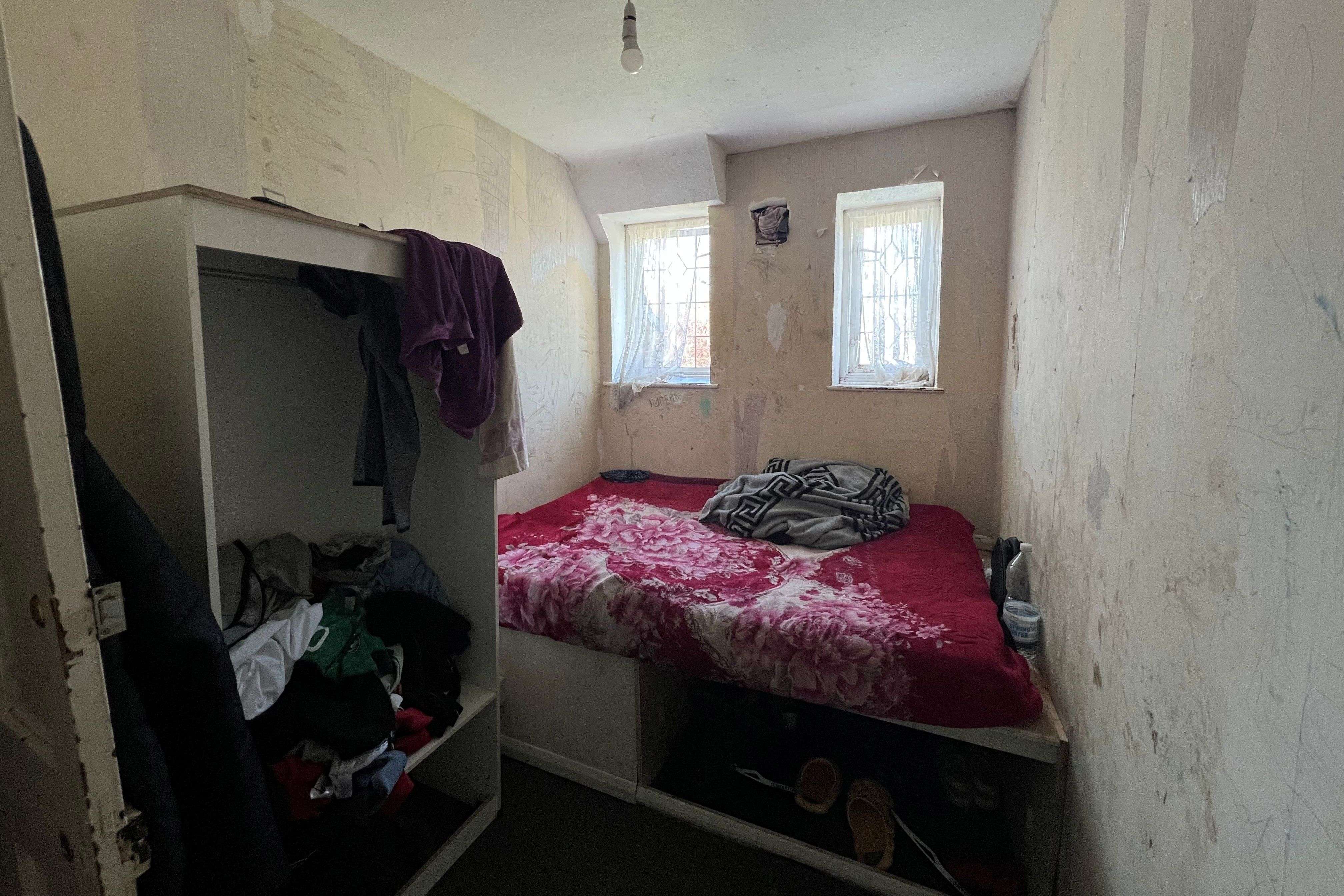 32 Stevens Road, Dagenham, RM8 2QR