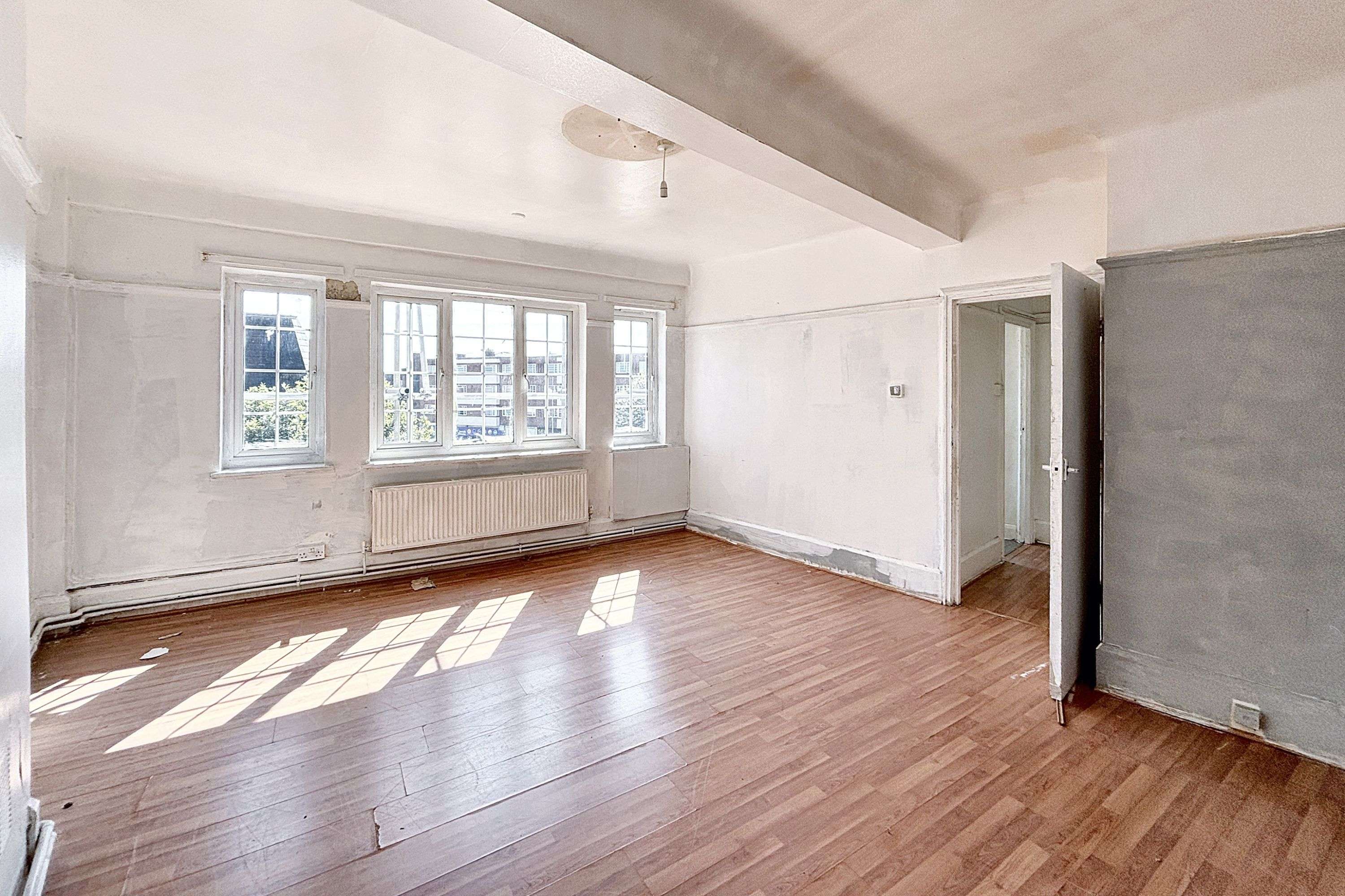 3 Cheyne Close, Hendon, London, NW4 3NH