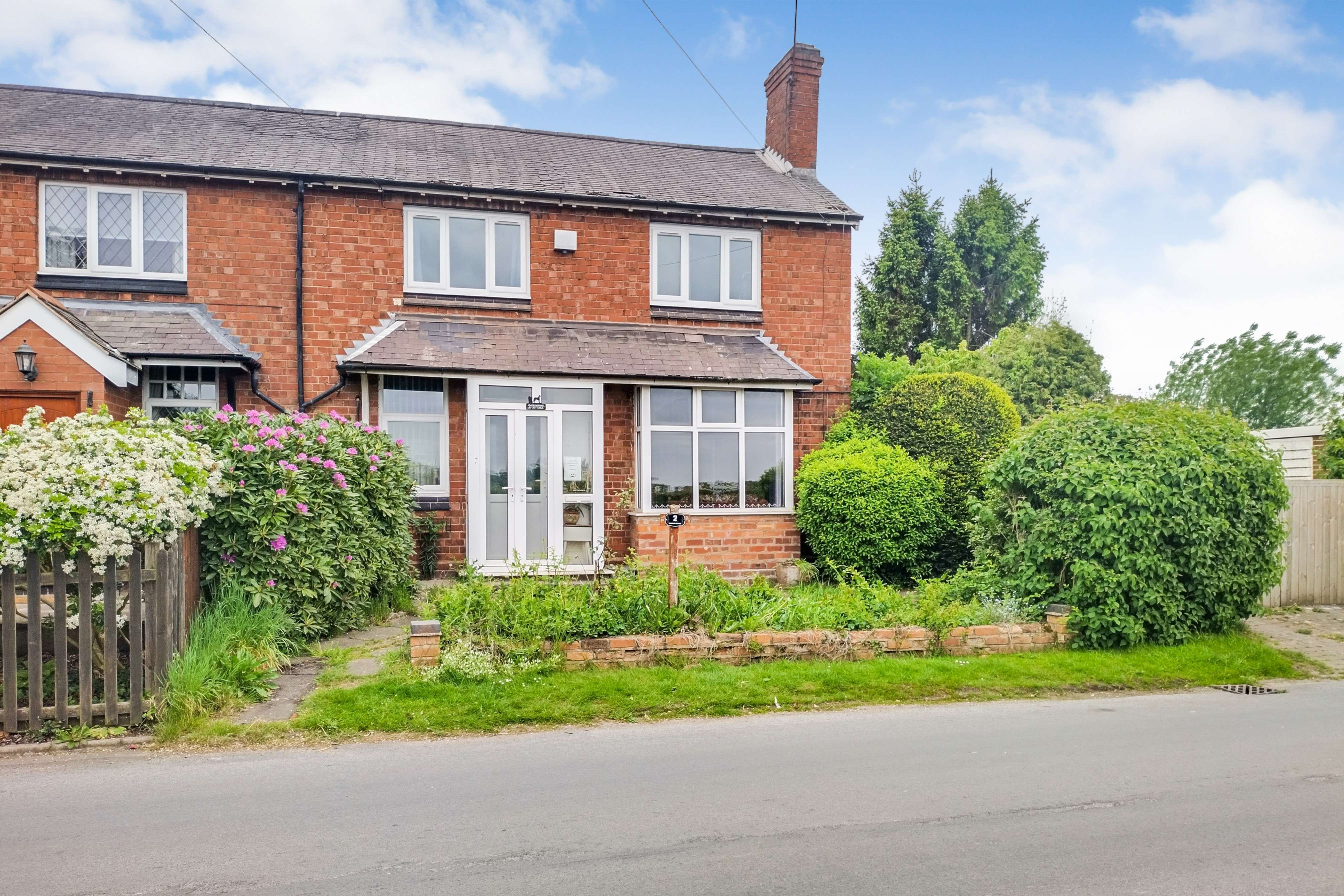 2 Primrose Cottages, Bradnocks Marsh Lane, Solihull, B92 0LH