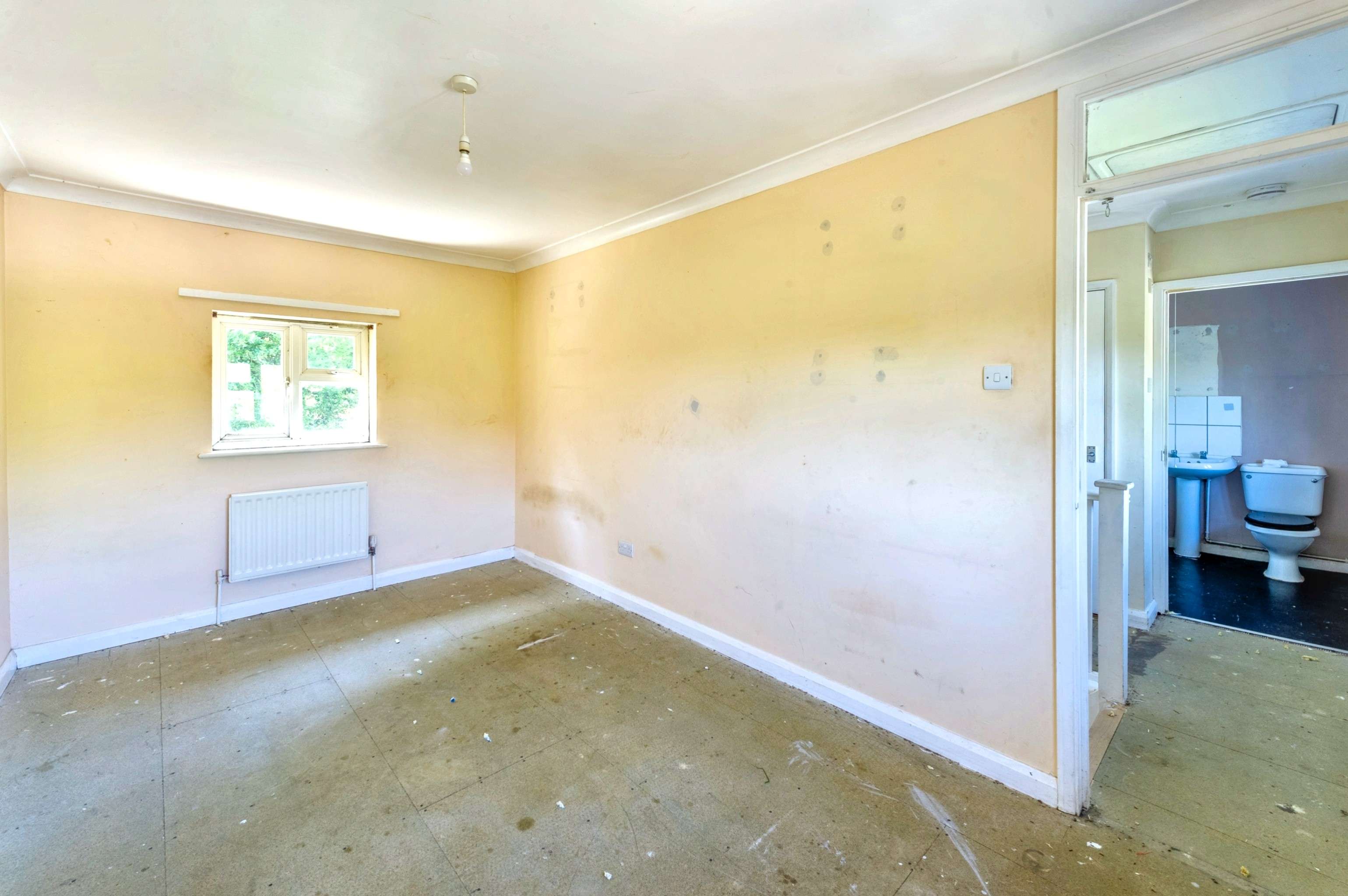 9 Nugent Close, Dunsfold, Godalming, Surrey, GU8 4NW