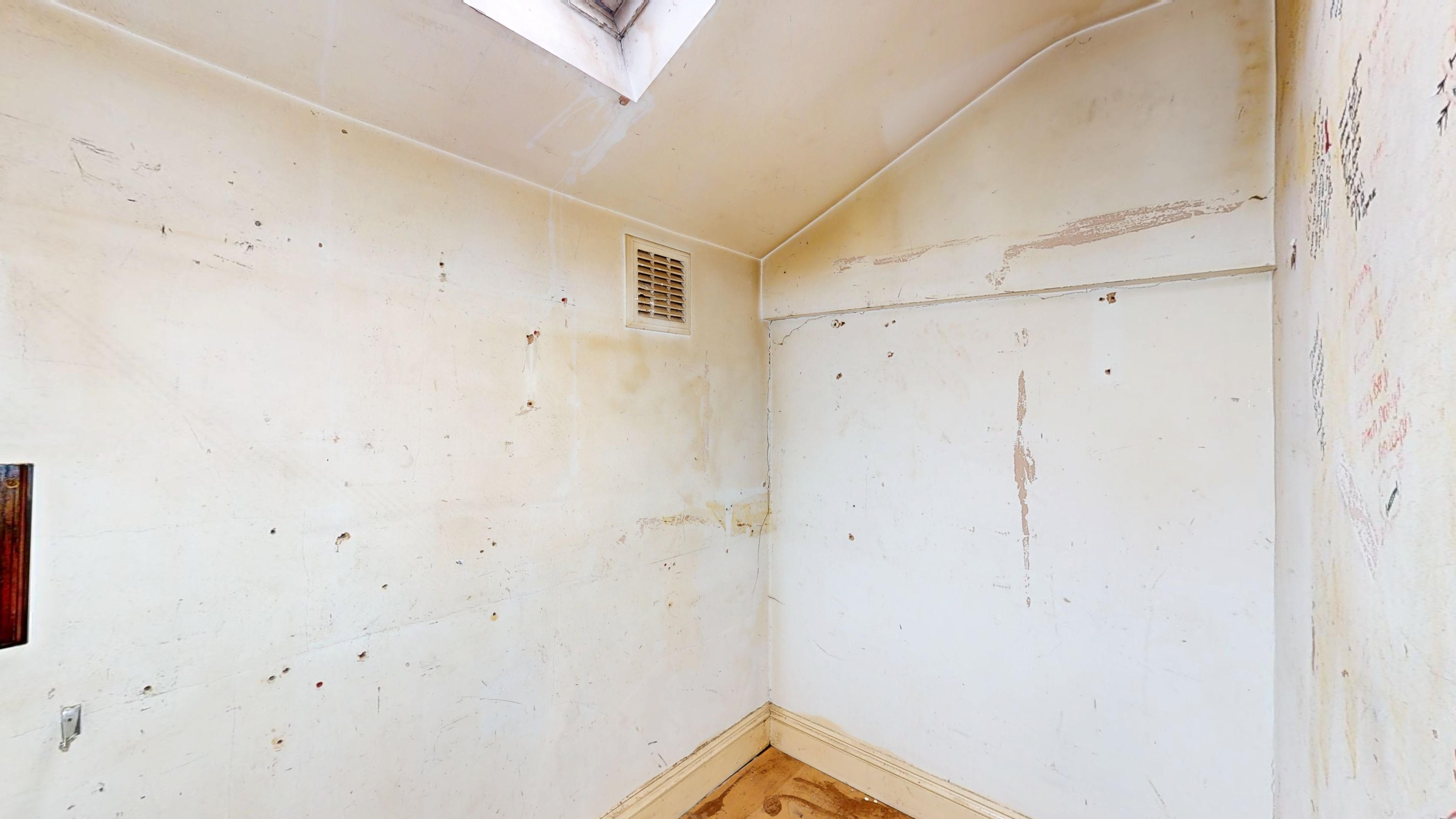 70C Colvestone Crescent, Hackney, London, E8 2LJ