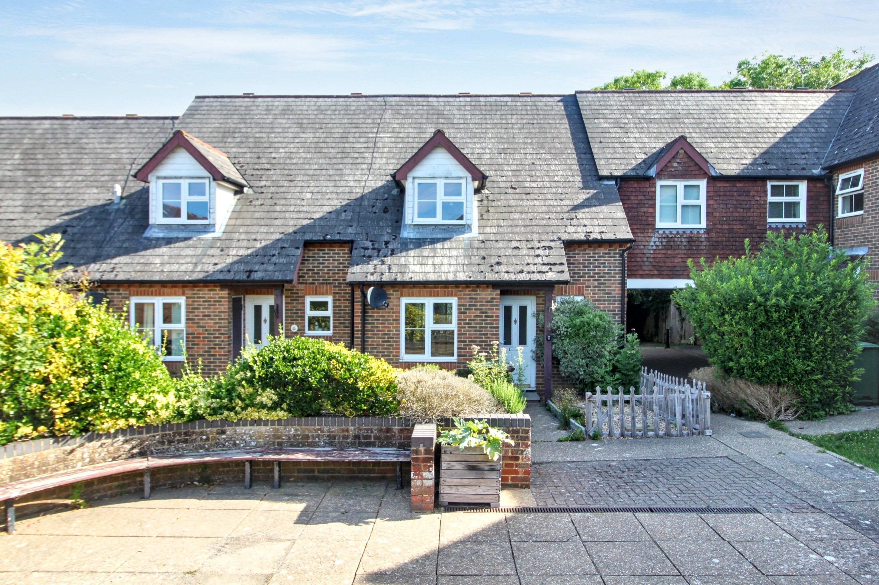 6 Willow Mews, Robertsbridge, East Sussex, TN32 5NL