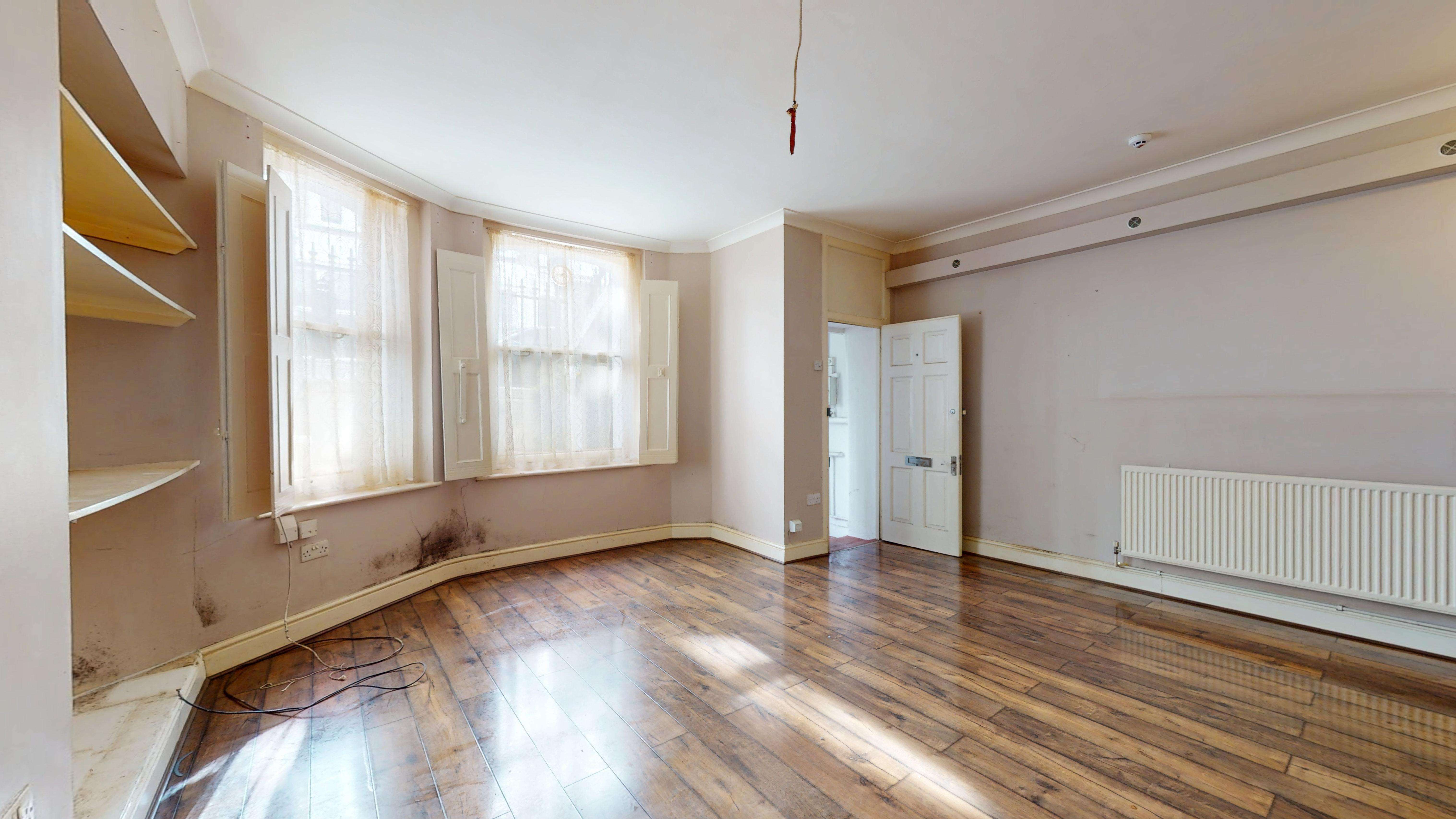 Flat A, 16 Hedgegate, Powis Terrace, Notting Hill, London, W11 1JD