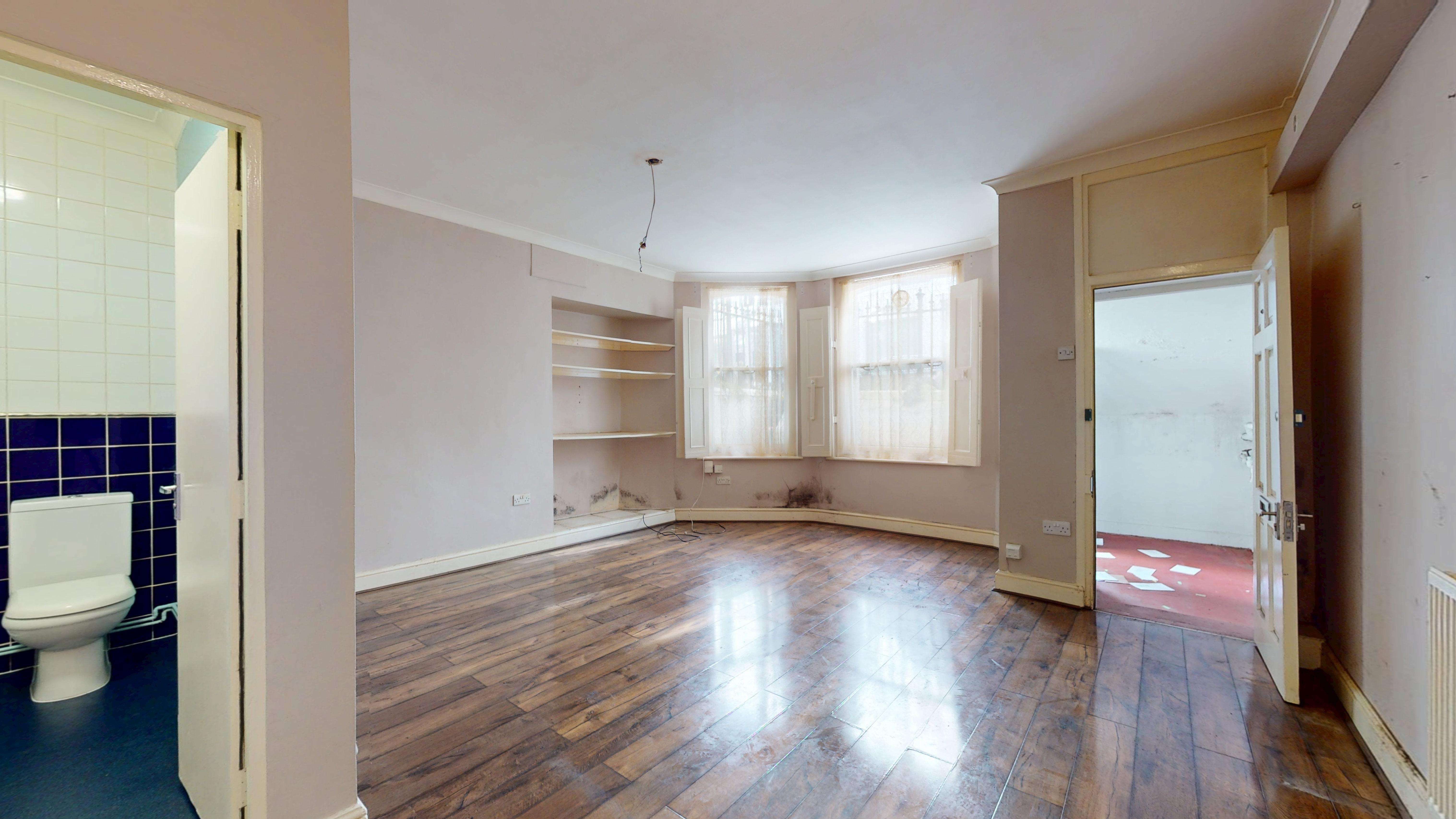 Flat A, 16 Hedgegate, Powis Terrace, Notting Hill, London, W11 1JD