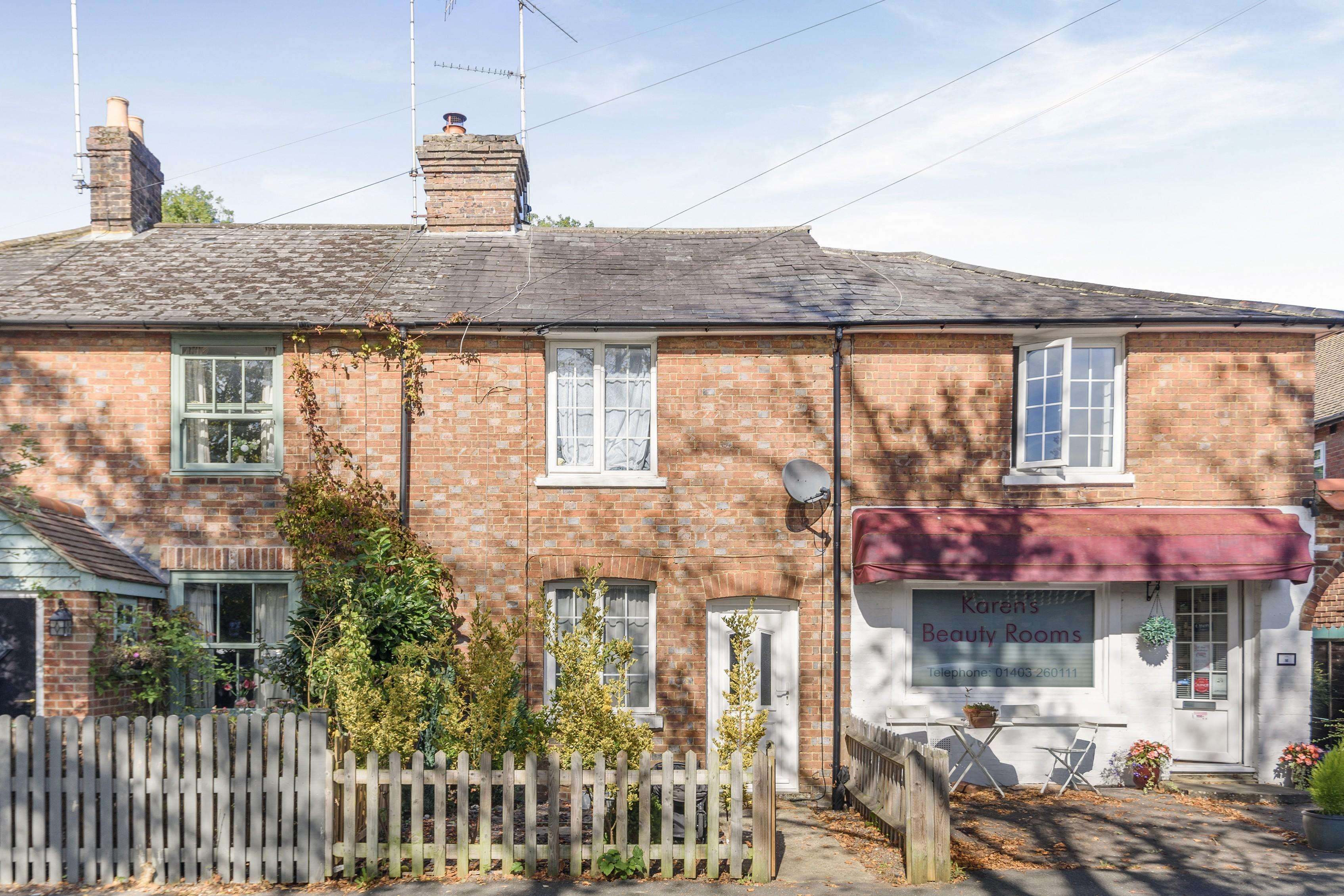 5 St Leonards Road, Horsham RH13 6EH