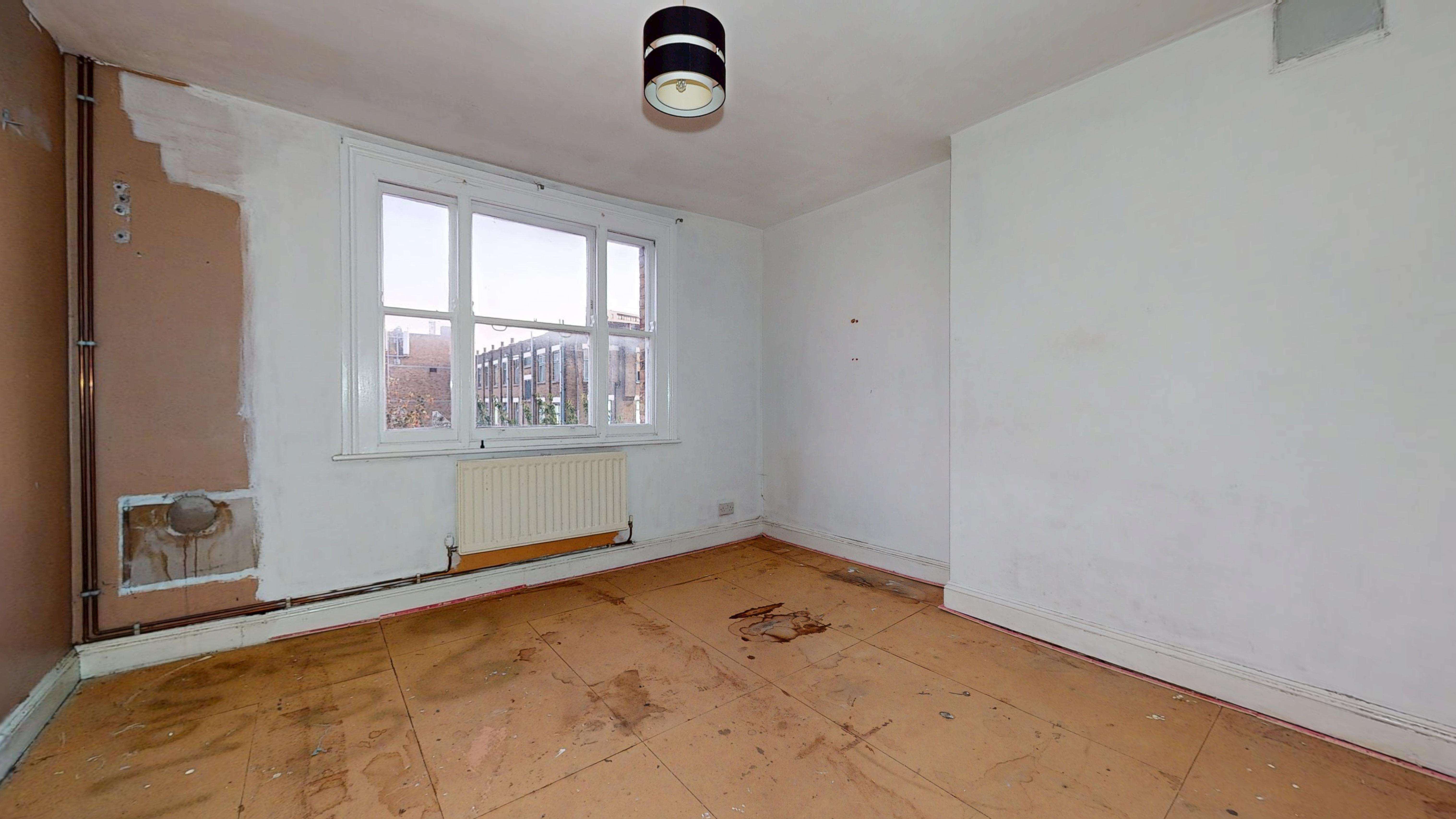 70C Colvestone Crescent, Hackney, London, E8 2LJ
