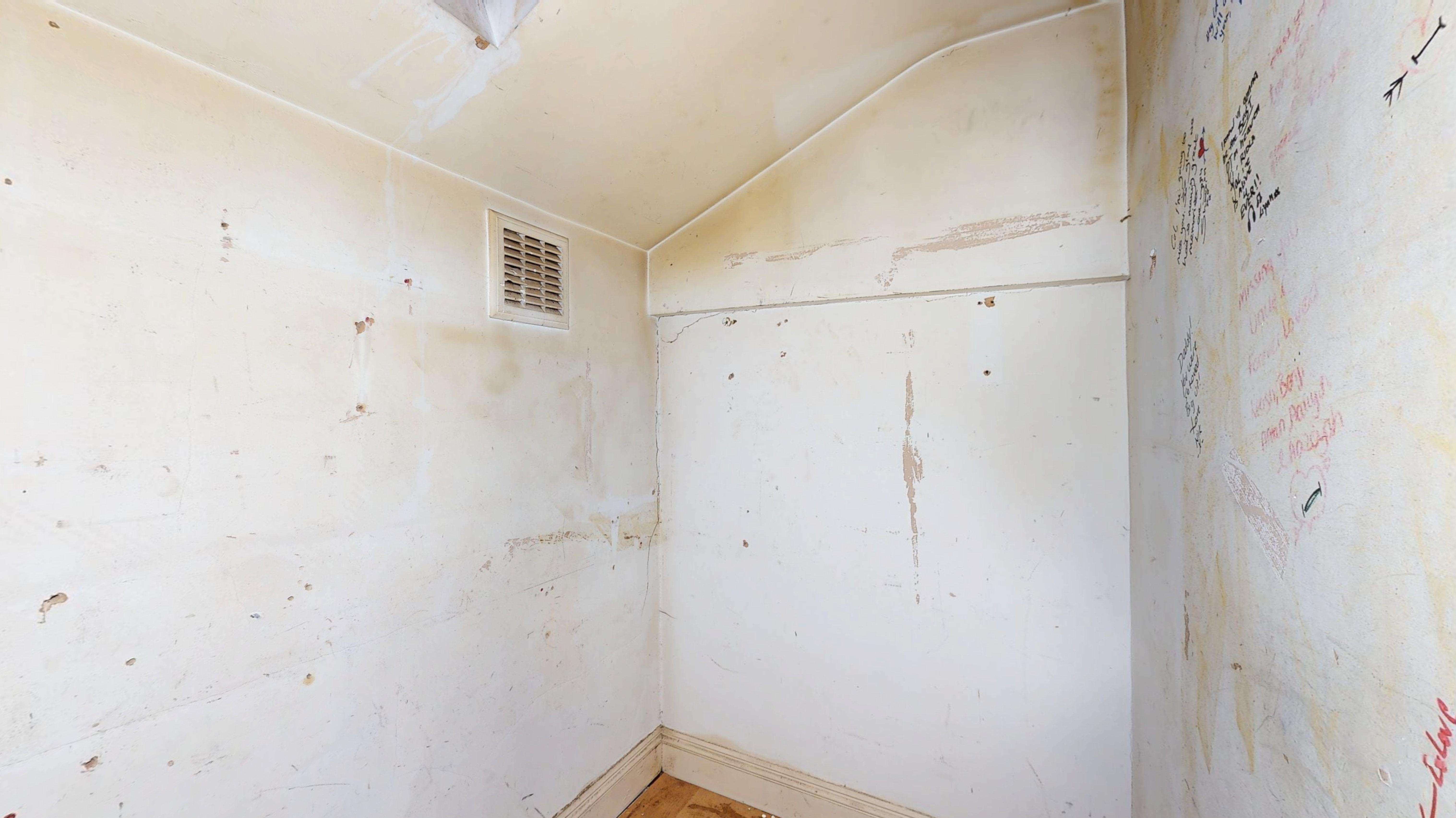 70C Colvestone Crescent, Hackney, London, E8 2LJ