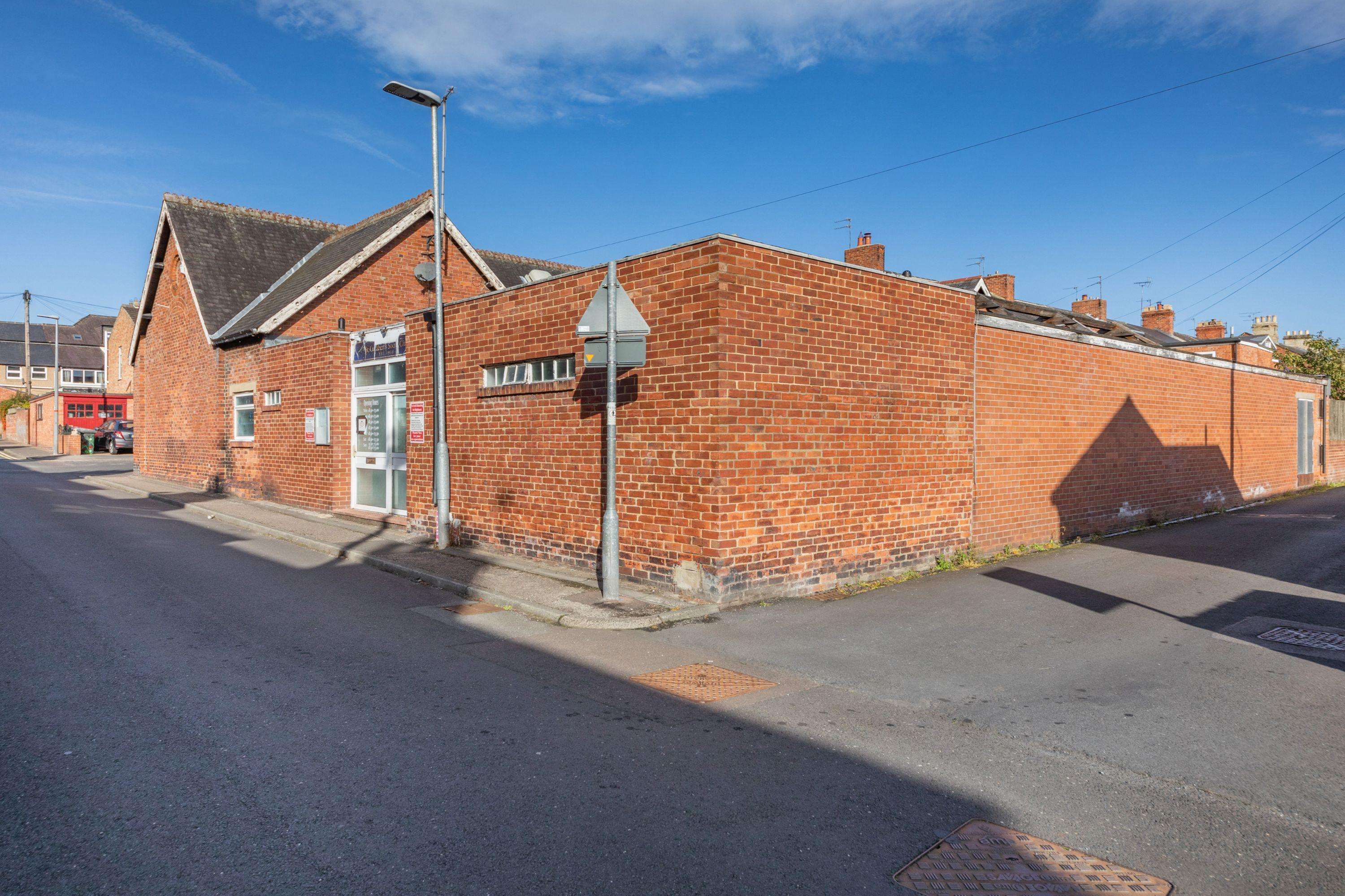 St Cuthbert's, Weldon Terrace, Chester-le-Street DH3 3NG