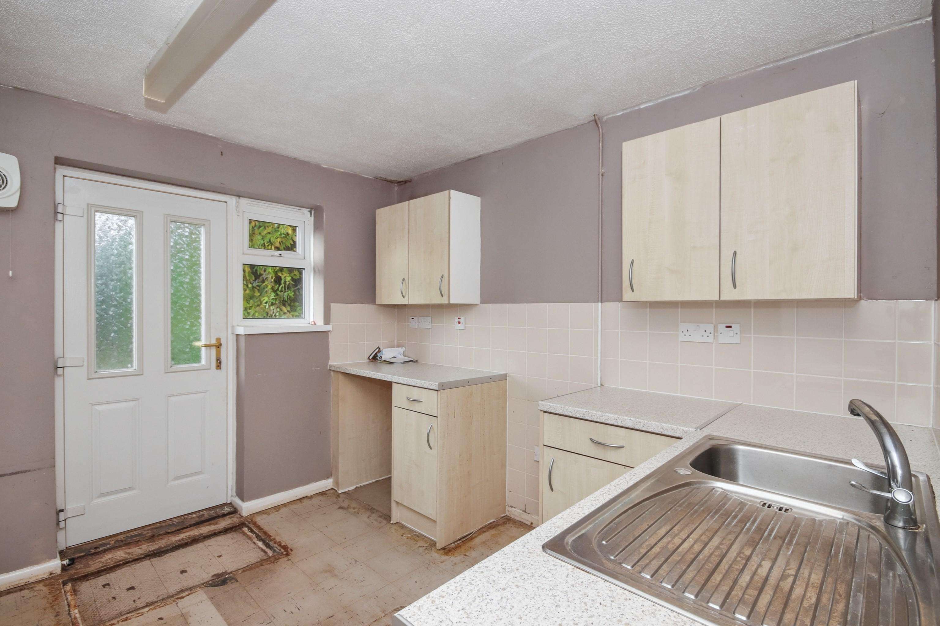 5 The Leys, Sawtry, Huntingdon, Cambridgeshire, PE28 5SE