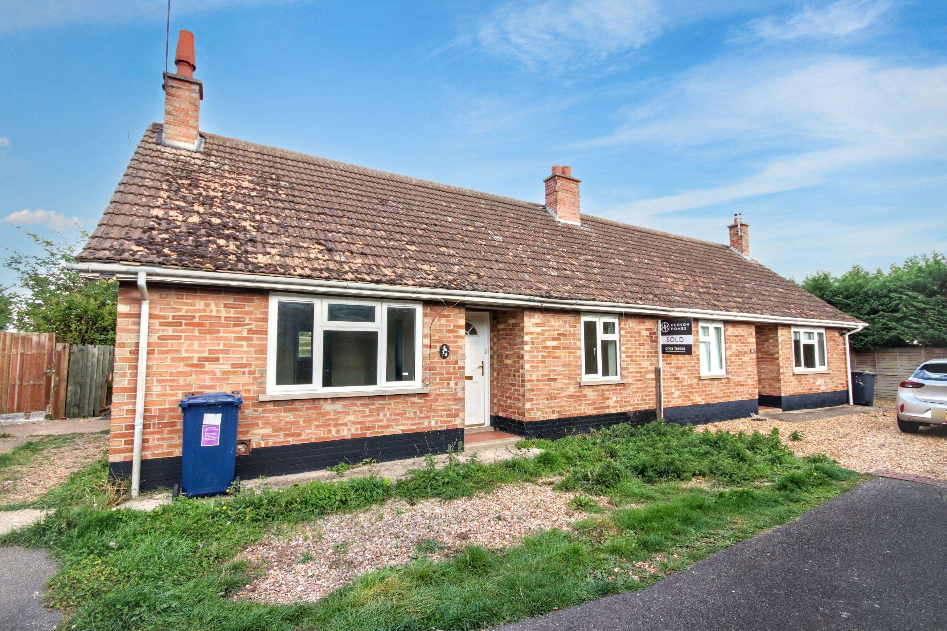 13 Pingle Bank, Holme, Peterborough, Cambridgeshire, PE7 3PJ