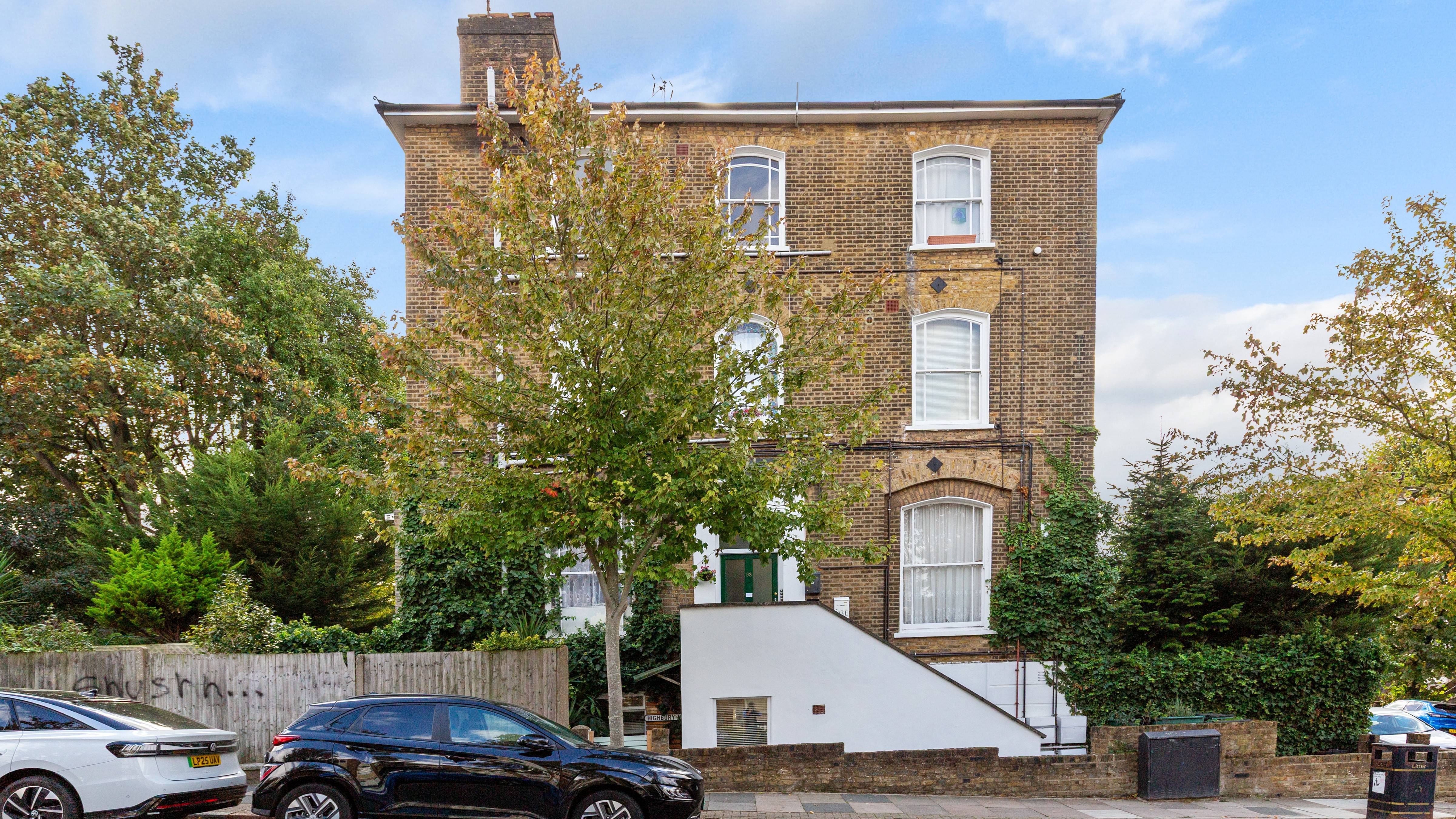Flat F, 93 Highbury Hill, Highbury, London, N5 1SX