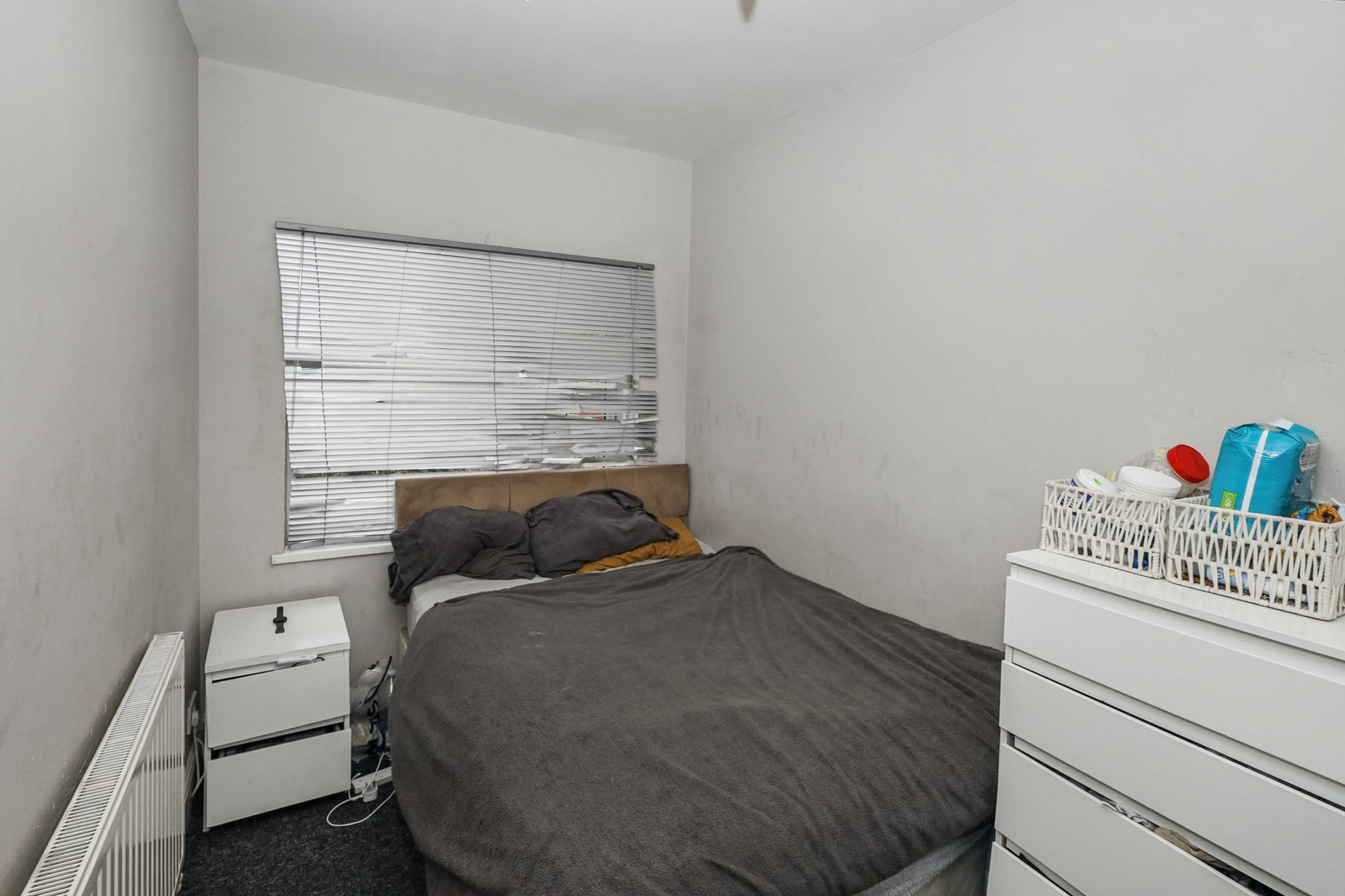 1A Goodmayes Lane, Ilford, Essex, IG3 9PB