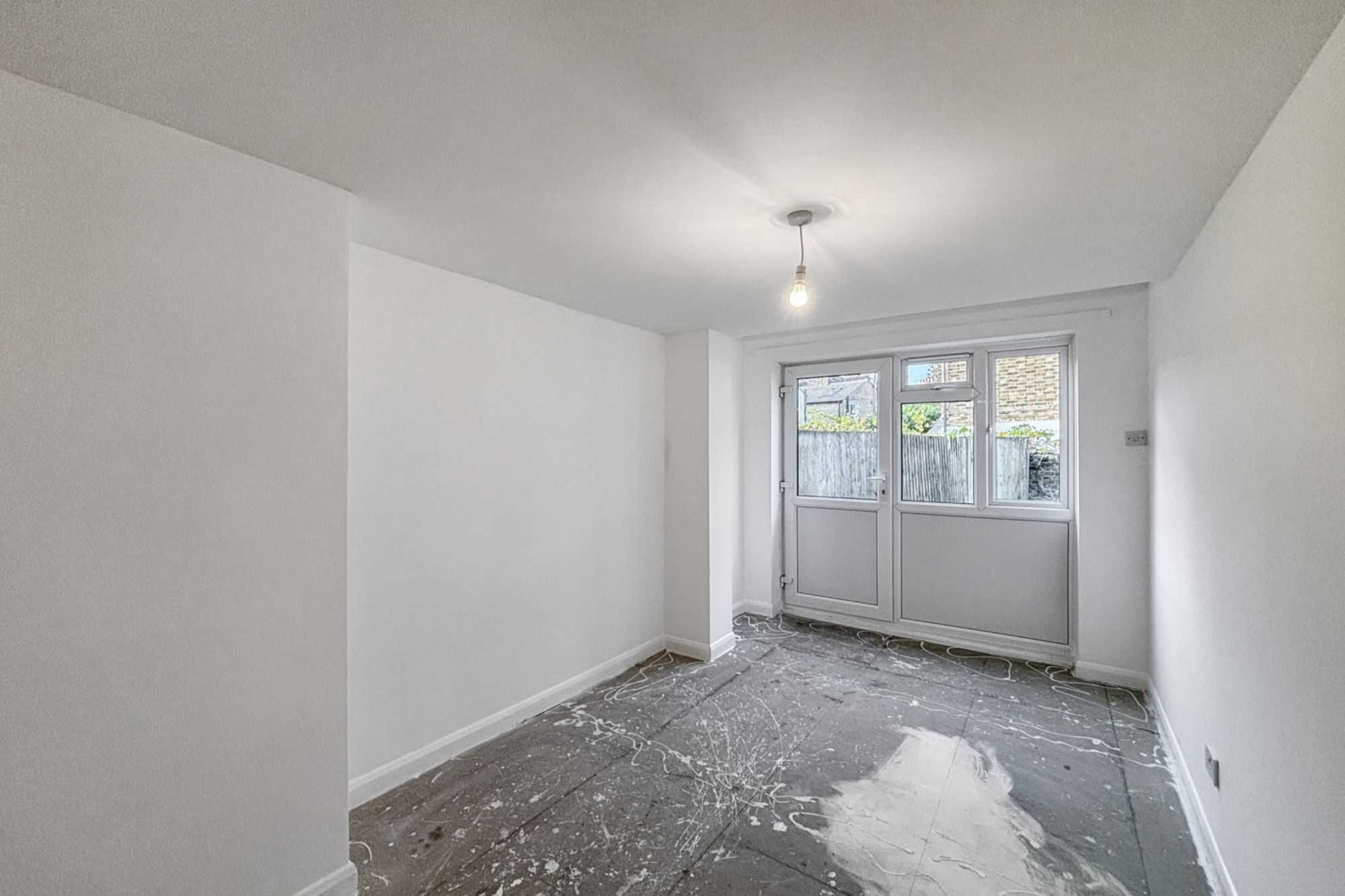76a Meeting House Lane, Peckham, London SE15 2TX
