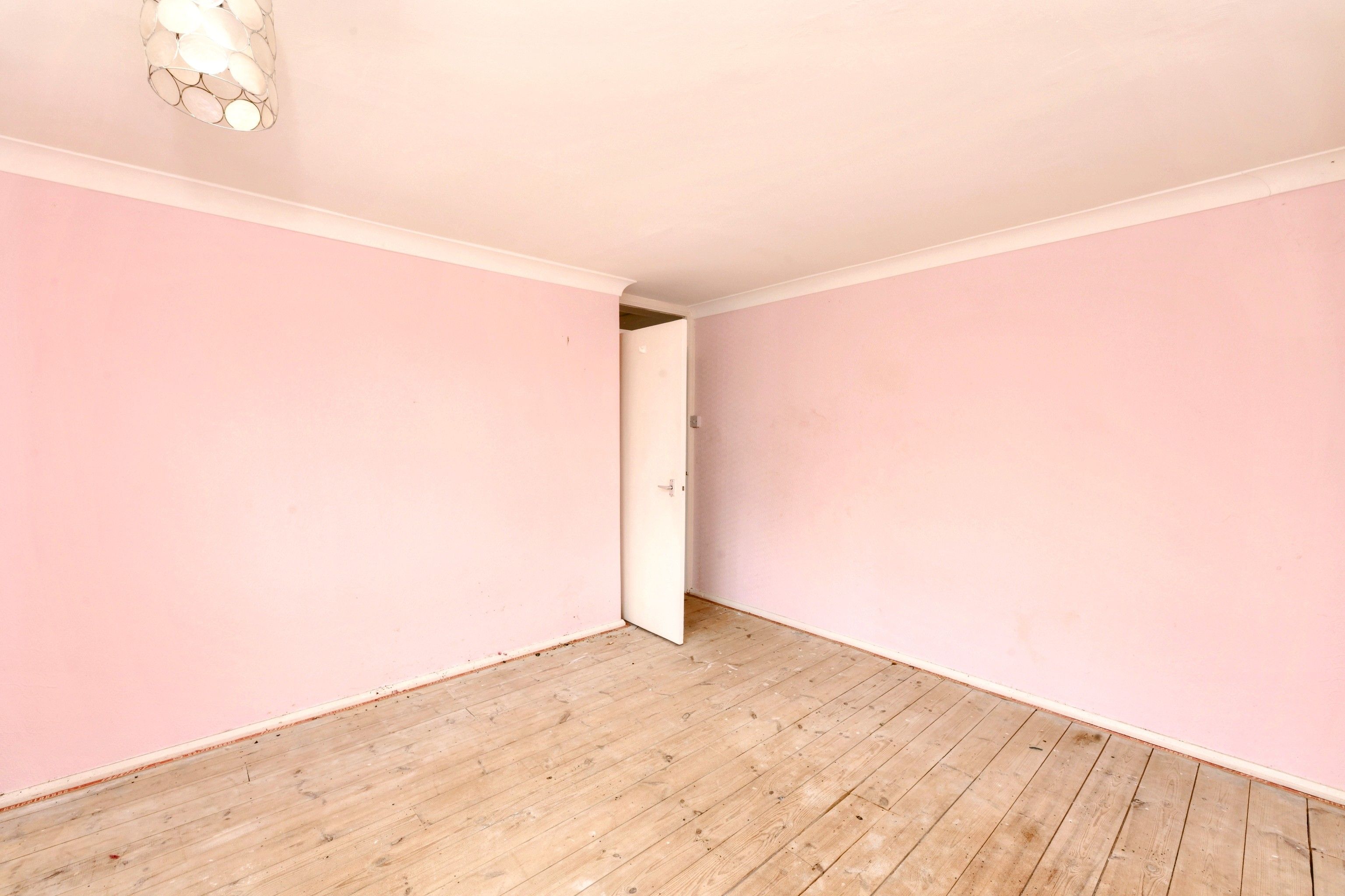 61 Harris Crescent, Needingworth, St. Ives, Cambridgeshire, PE27 4TE