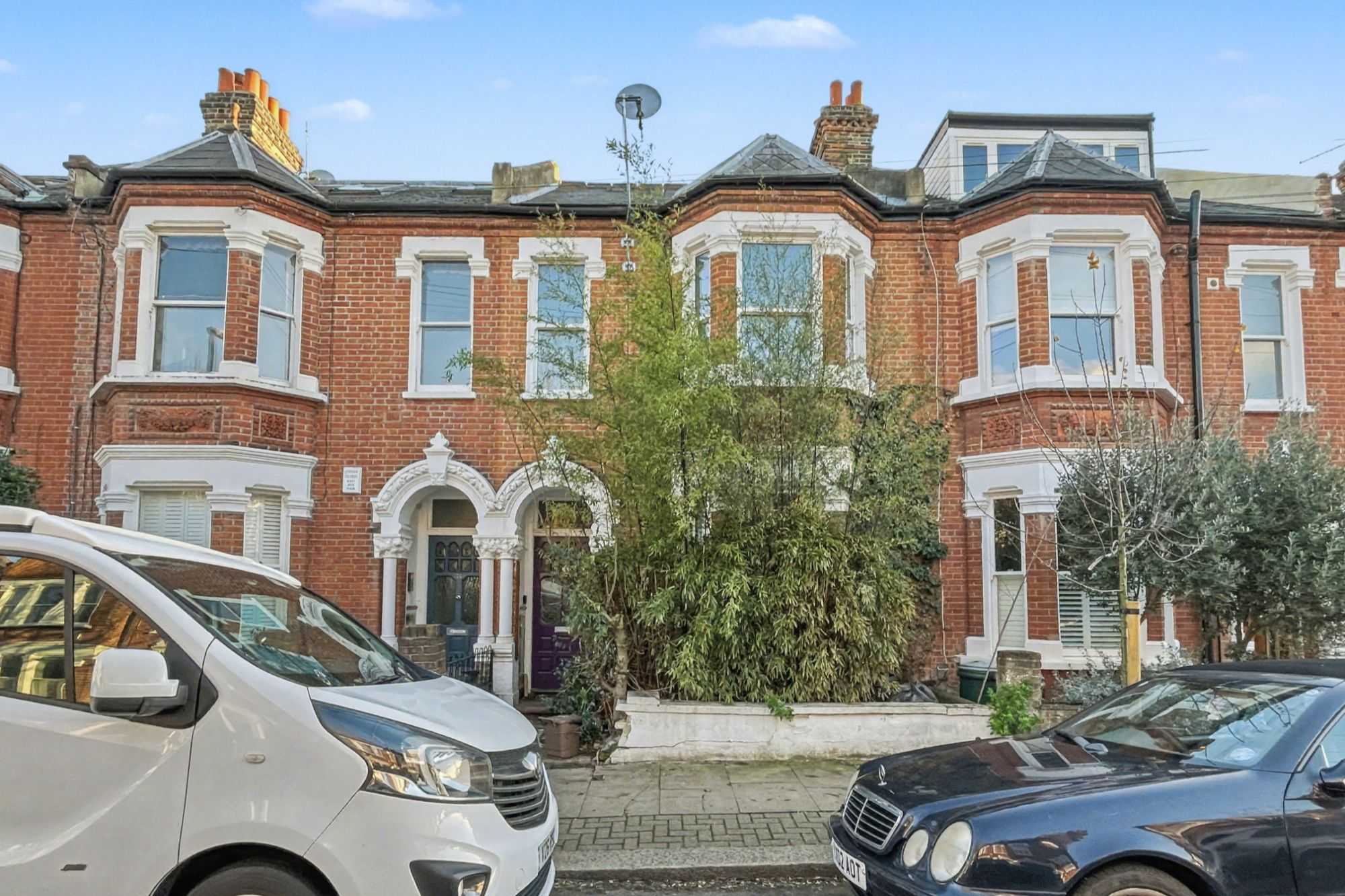 76b Manchuria Road, Battersea, London SW11 6AF