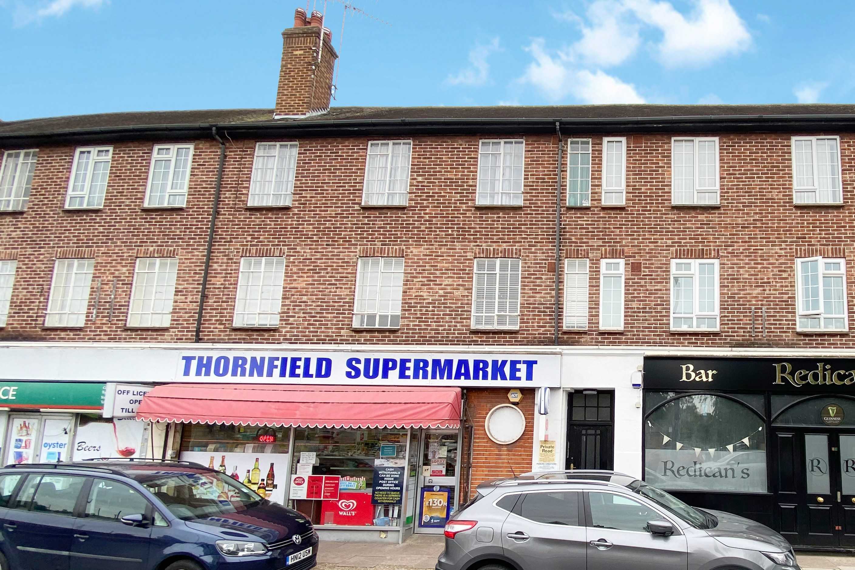 6 Thornfield Court, Holders Hill Road, Mill Hill, London, NW7 1LN