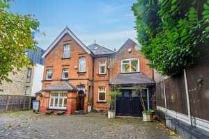 Savills Property Auctions | UK & London | Home